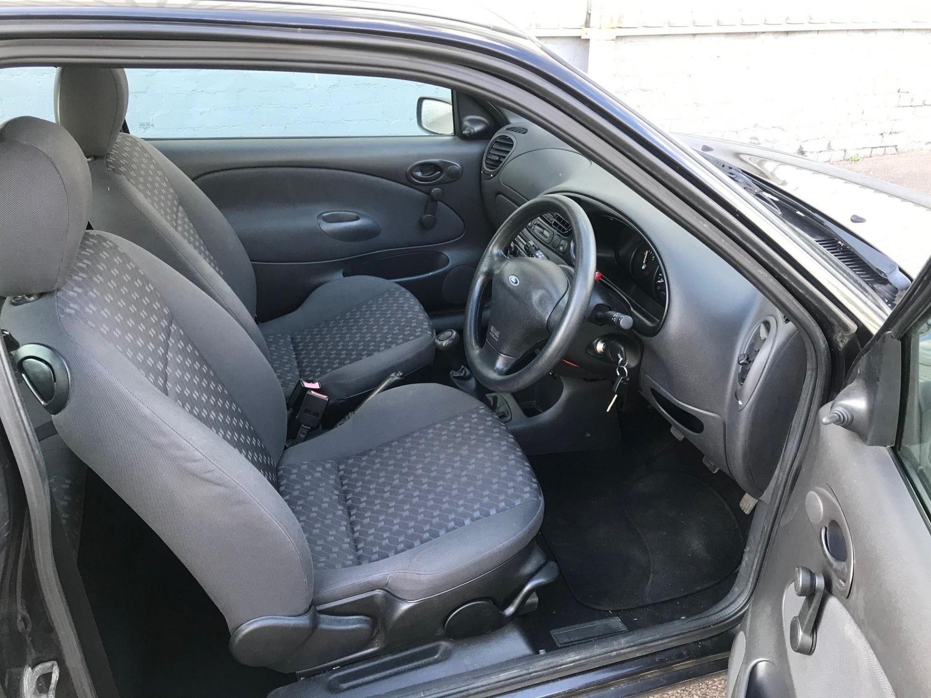 2001 Ford Fiesta 1.3 Flight 3 Door Hatchback - CL505 - NO VAT ON THE ...