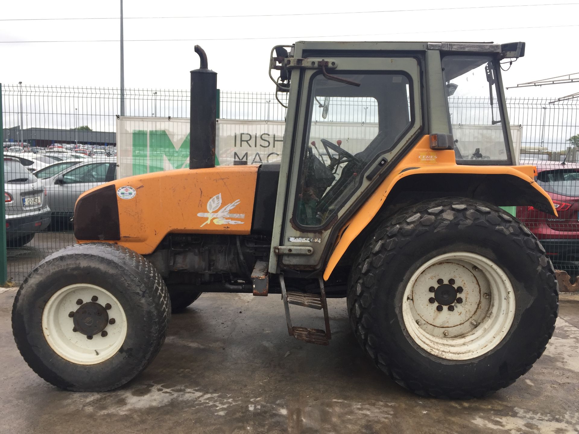 1995 Renault Ceres 95 4WD Tractor 9117hrs - 95HP - Alliance 18.4 - 26 ...