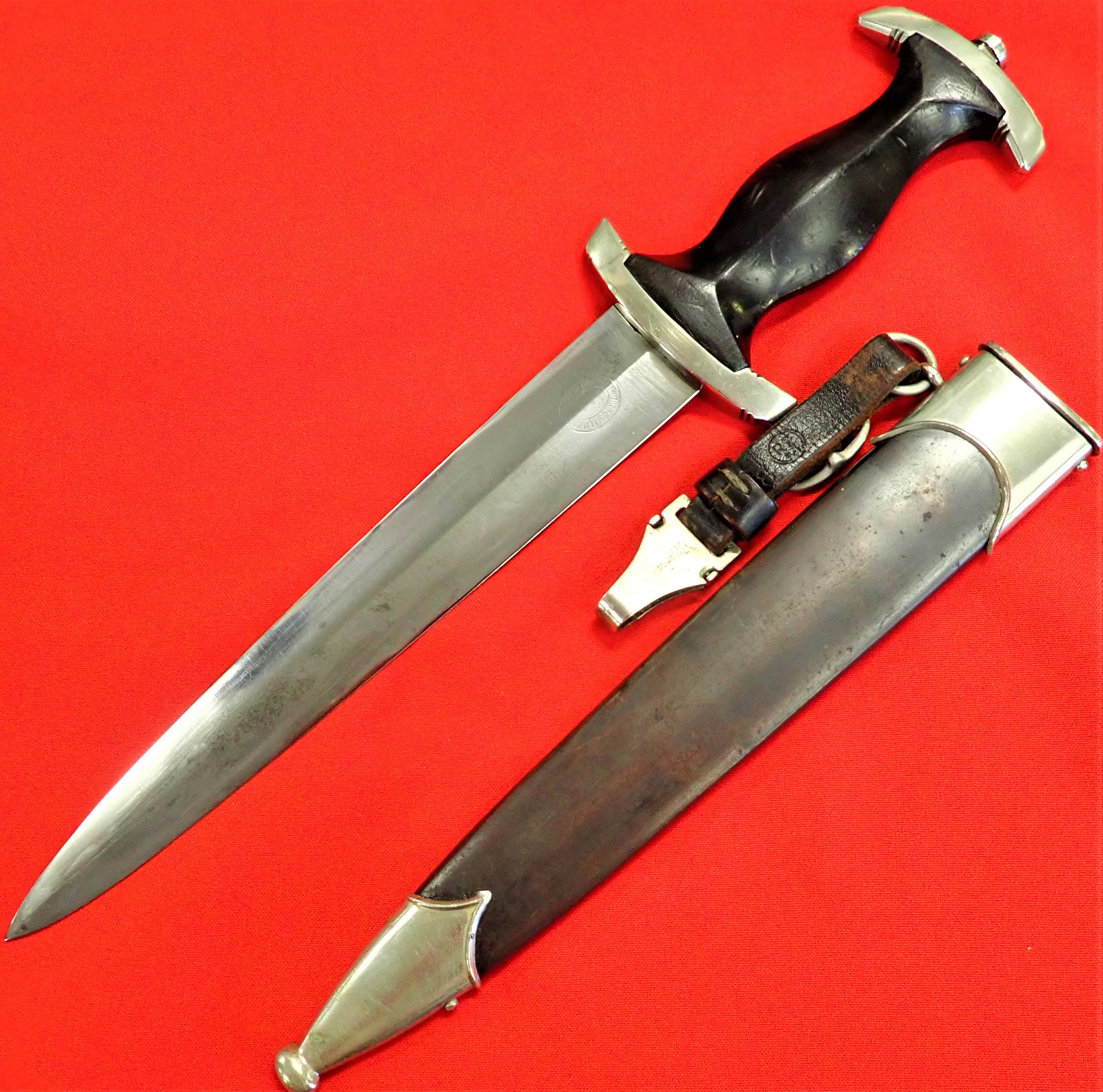 WW2 Nazi Germany S.S. 1933 1st pattern ‘Ground Rohm’ dagger & scabbard ...