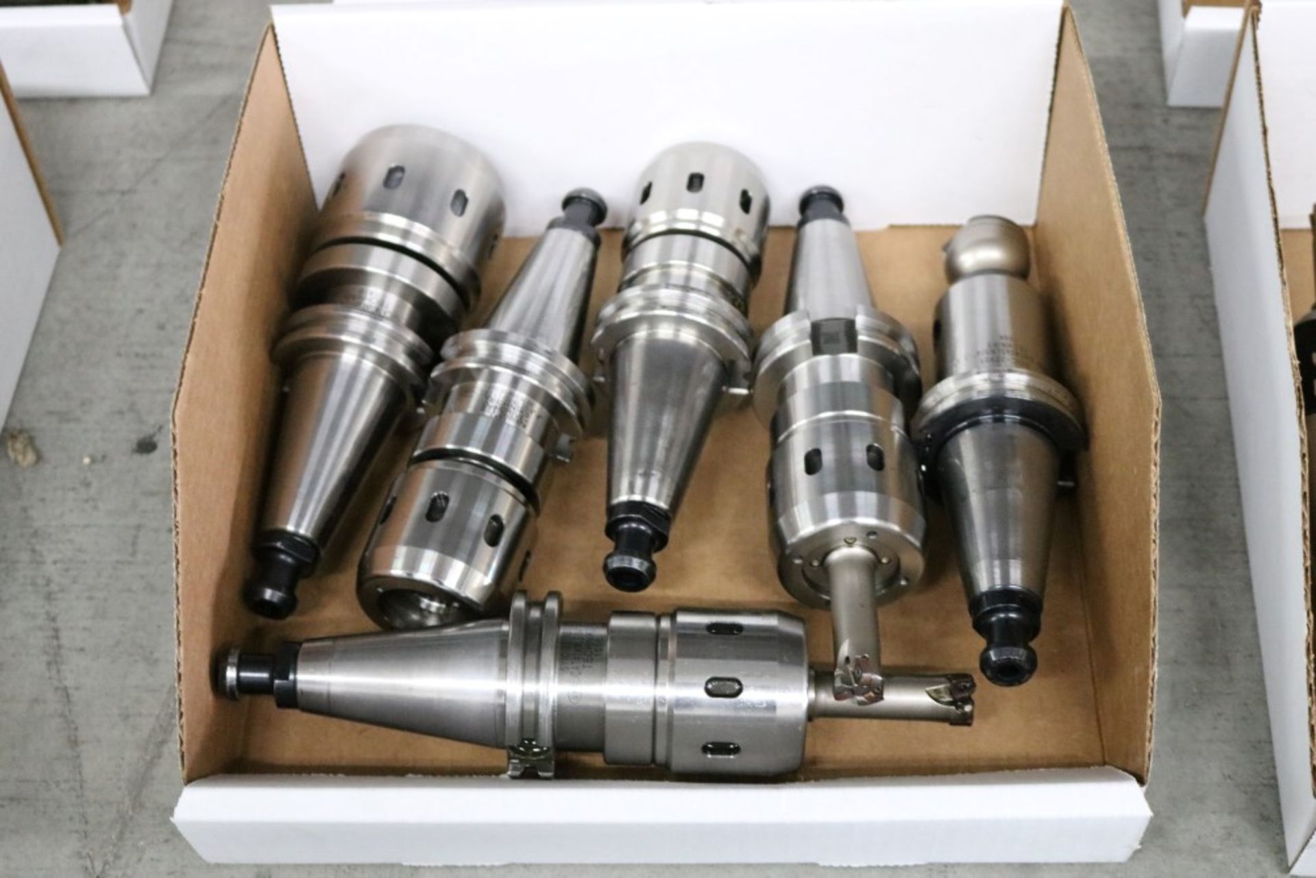 (6) CAT-40 Techniks Tool Holders 1416, 1308, Hydraulic Power Chuck ...
