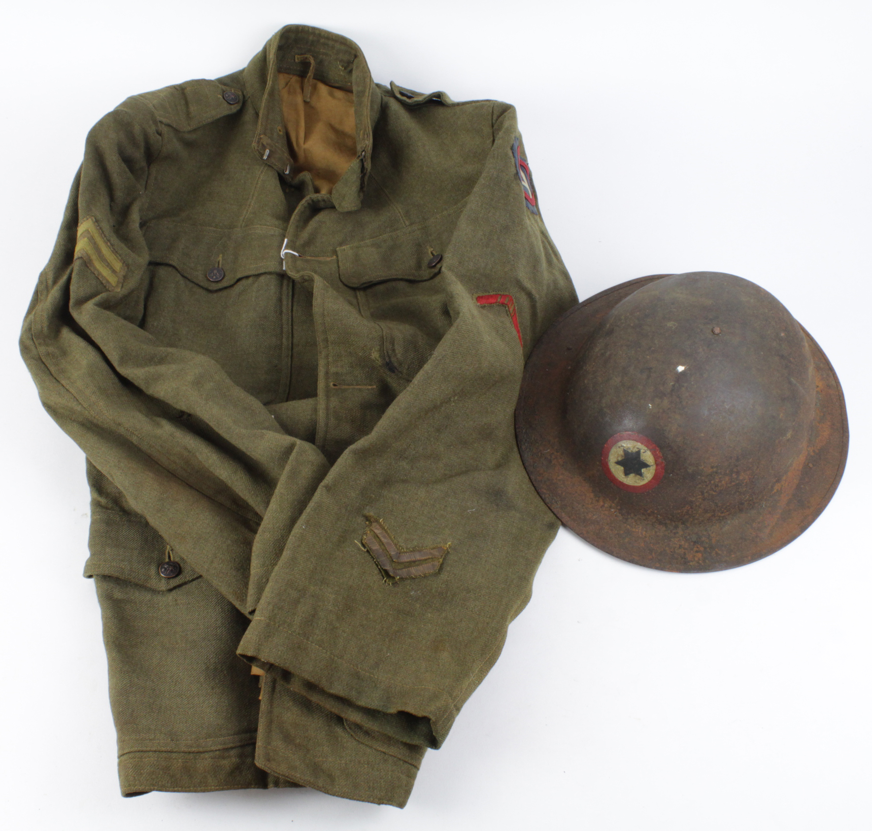WW1 US soldiers service jacket complete with WW1 US army insignia and ...