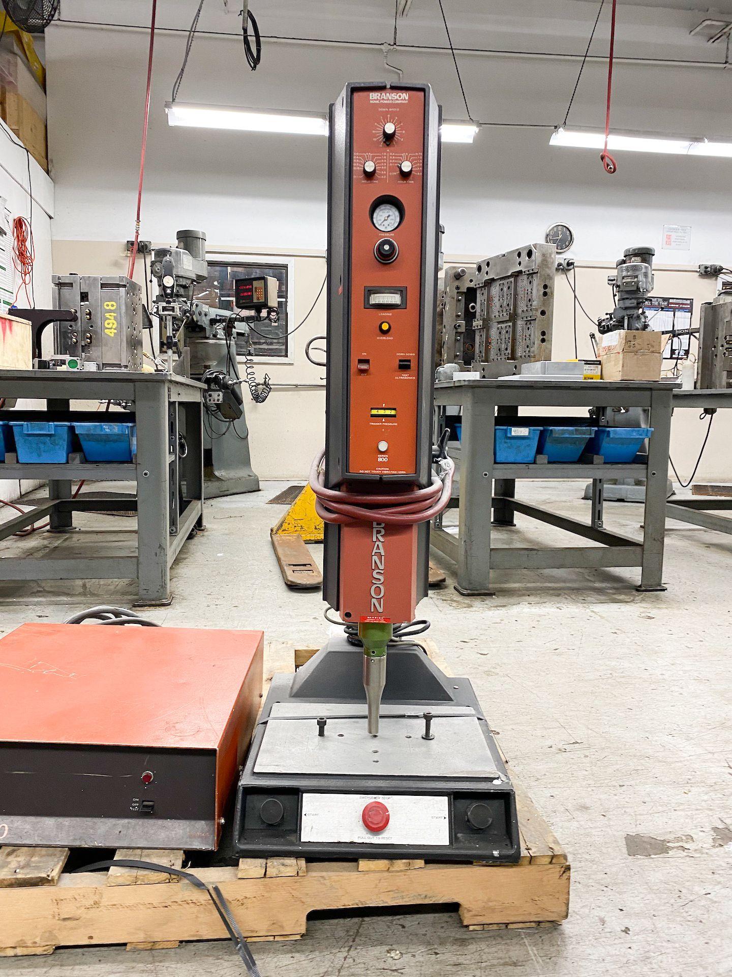 Branson 8400 Ultrasonic Welder, S/N: WT102408 **Located in Elk Grove ...