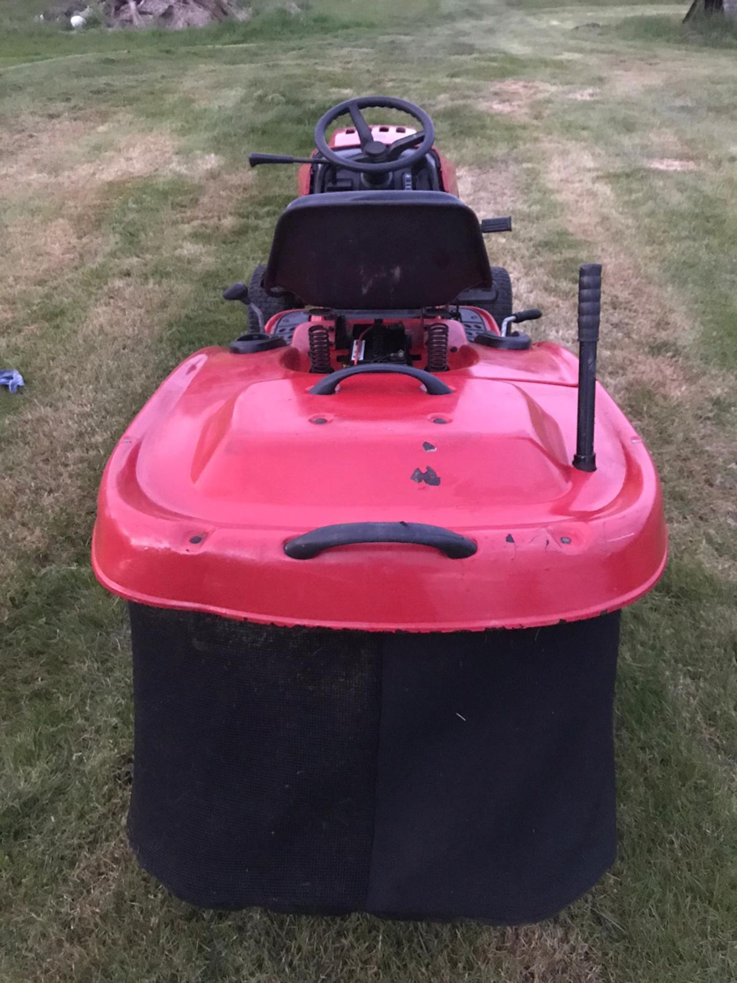 JA - MTD RH135/105 B AUTODRIVE RIDE ON LAWN MOWER, 13.5 HP INTEK ENGINE ...