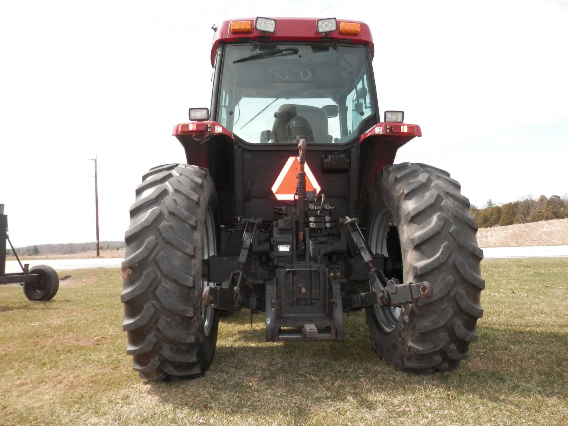 CIH MX 135 Maxxum MFWD Cab Tractor, 4-range partial PS, Triple Remotes ...