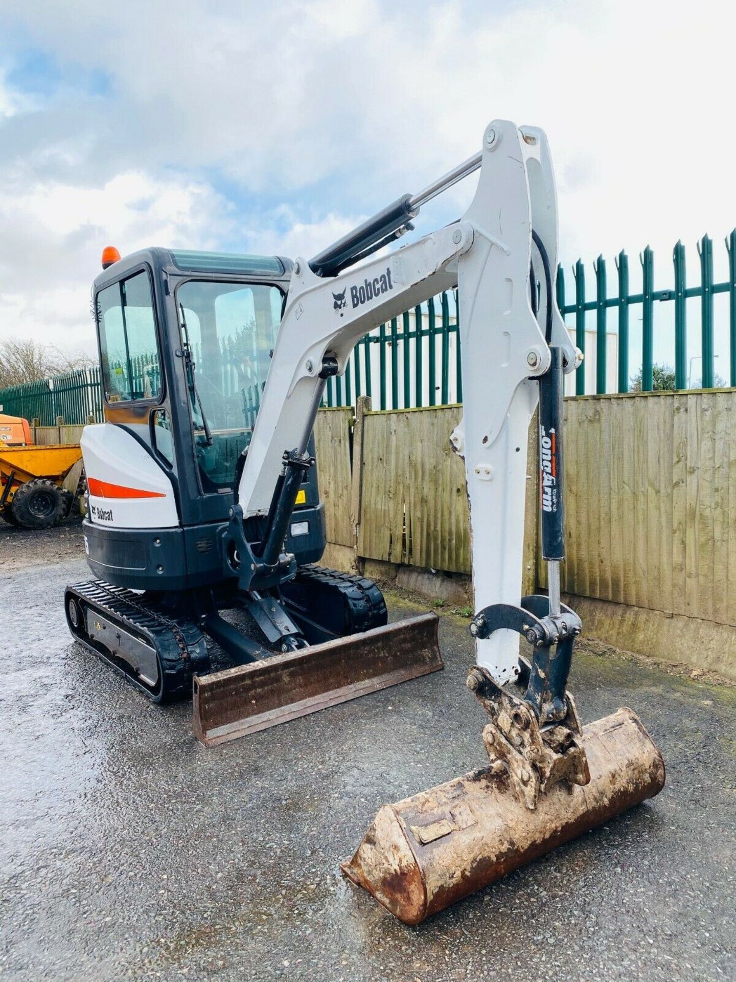 Bobcat E25 Excavator 2018 3 Buckets Keypad Start 2 Speed Tracking New ...
