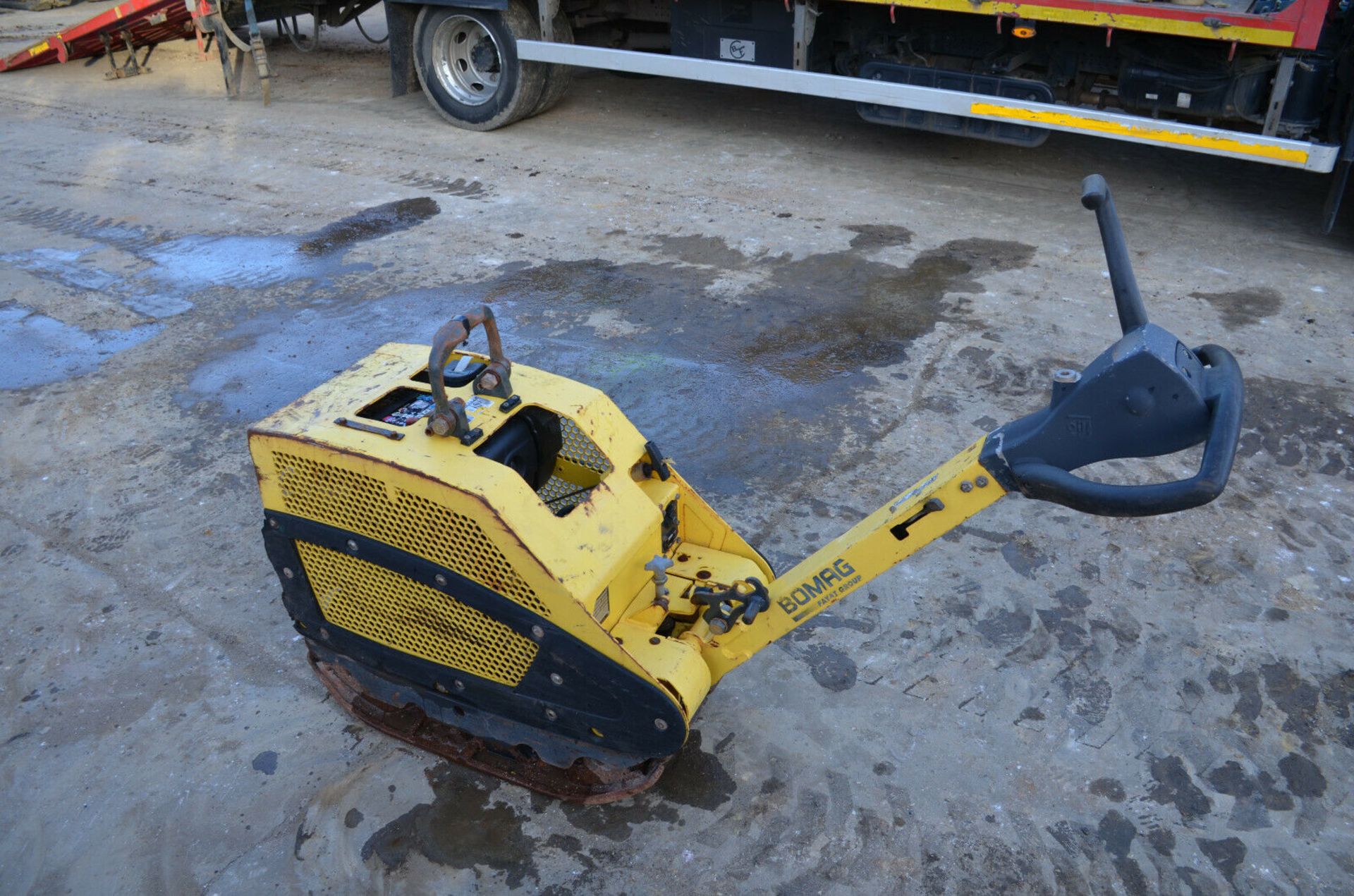 Bomag BR 35/42D Reversible Vibratory Wacker Plate 2012. 1 cyl Hatz ...