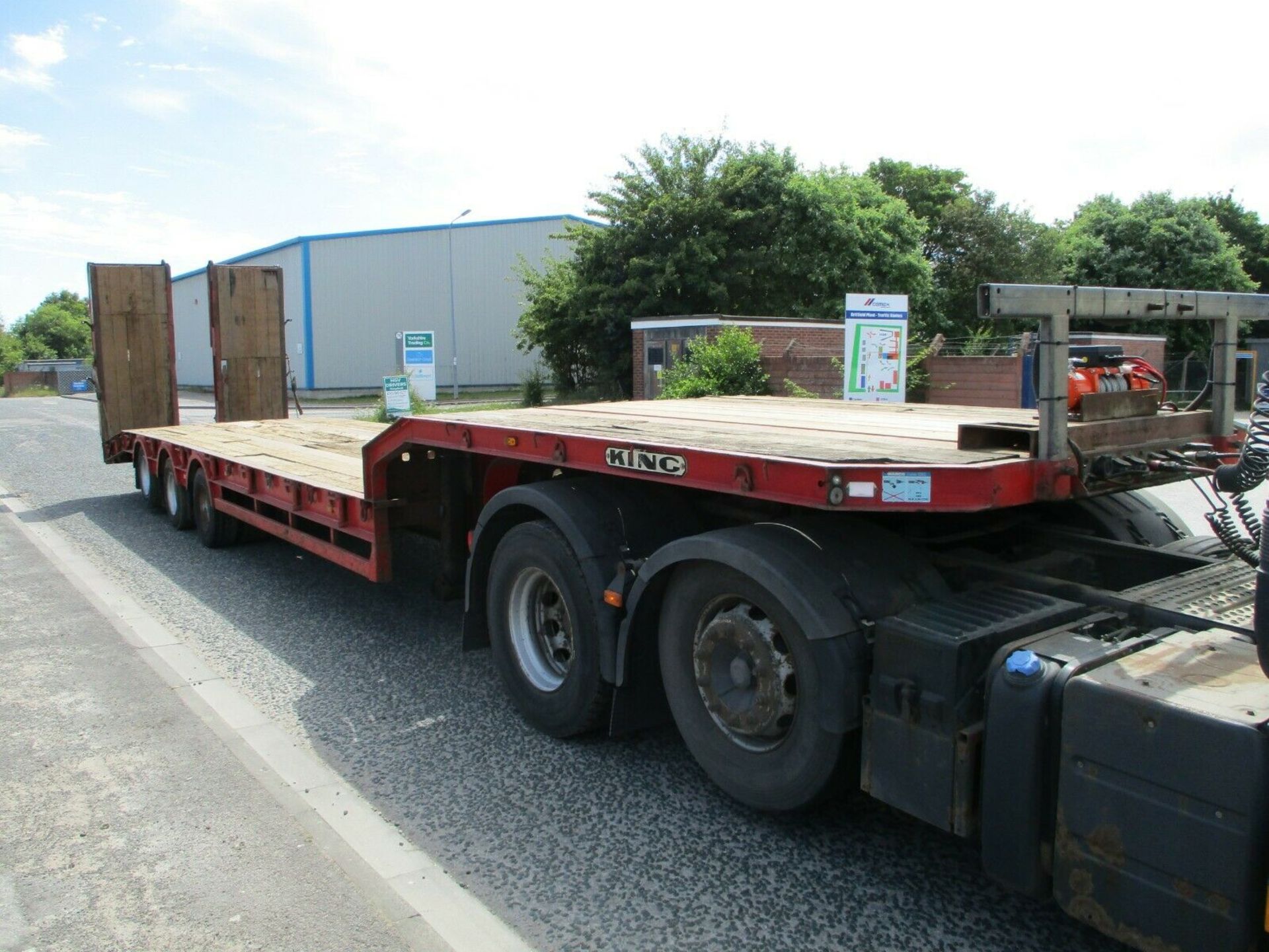 King GTS44 Low Loader Trailer Year 2008 air suspension. Raise / lower ...