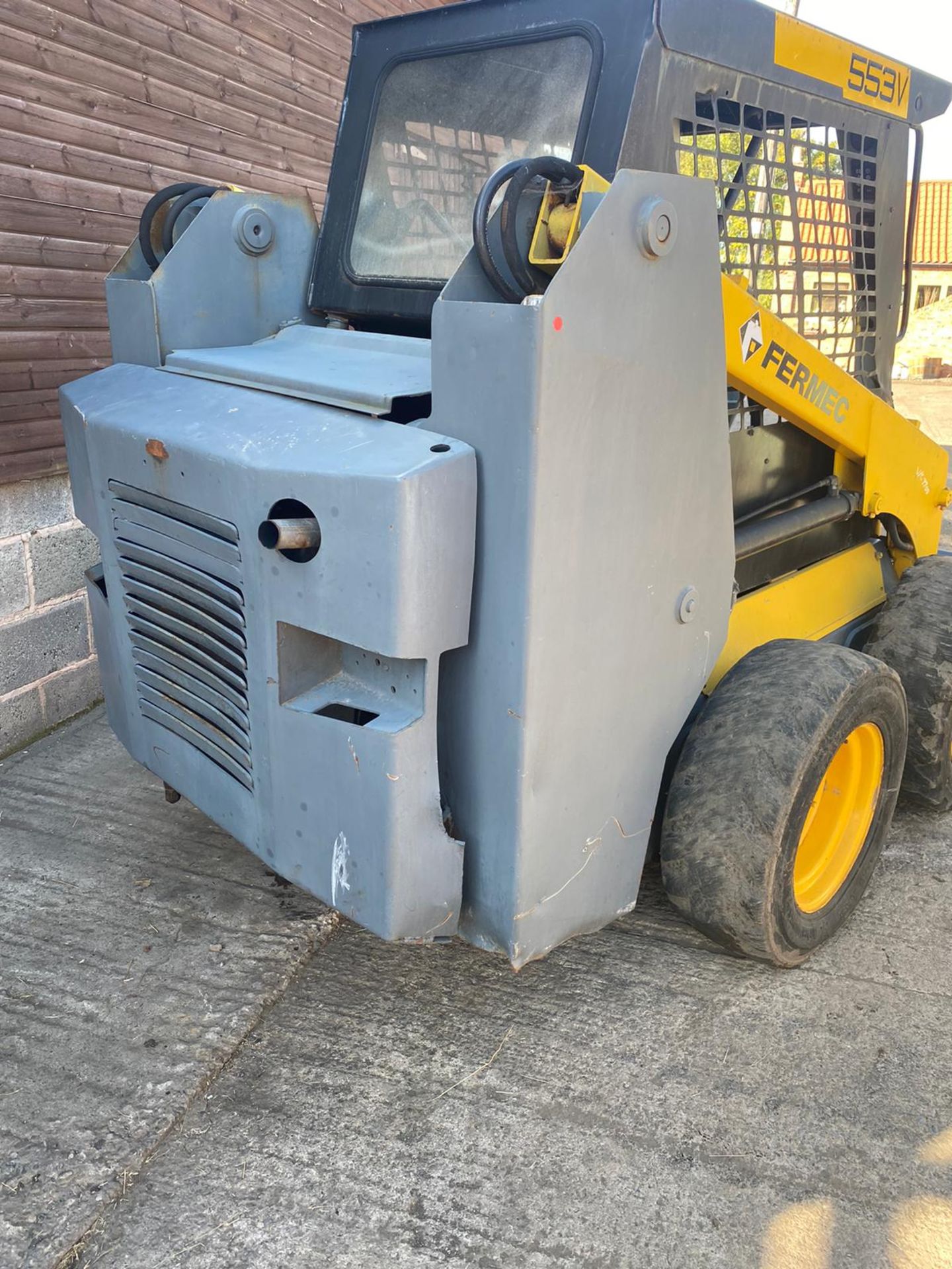 Fermec 533V Skid Steer Loader Hours: 2580 Perkins Diesel engine Starts ...