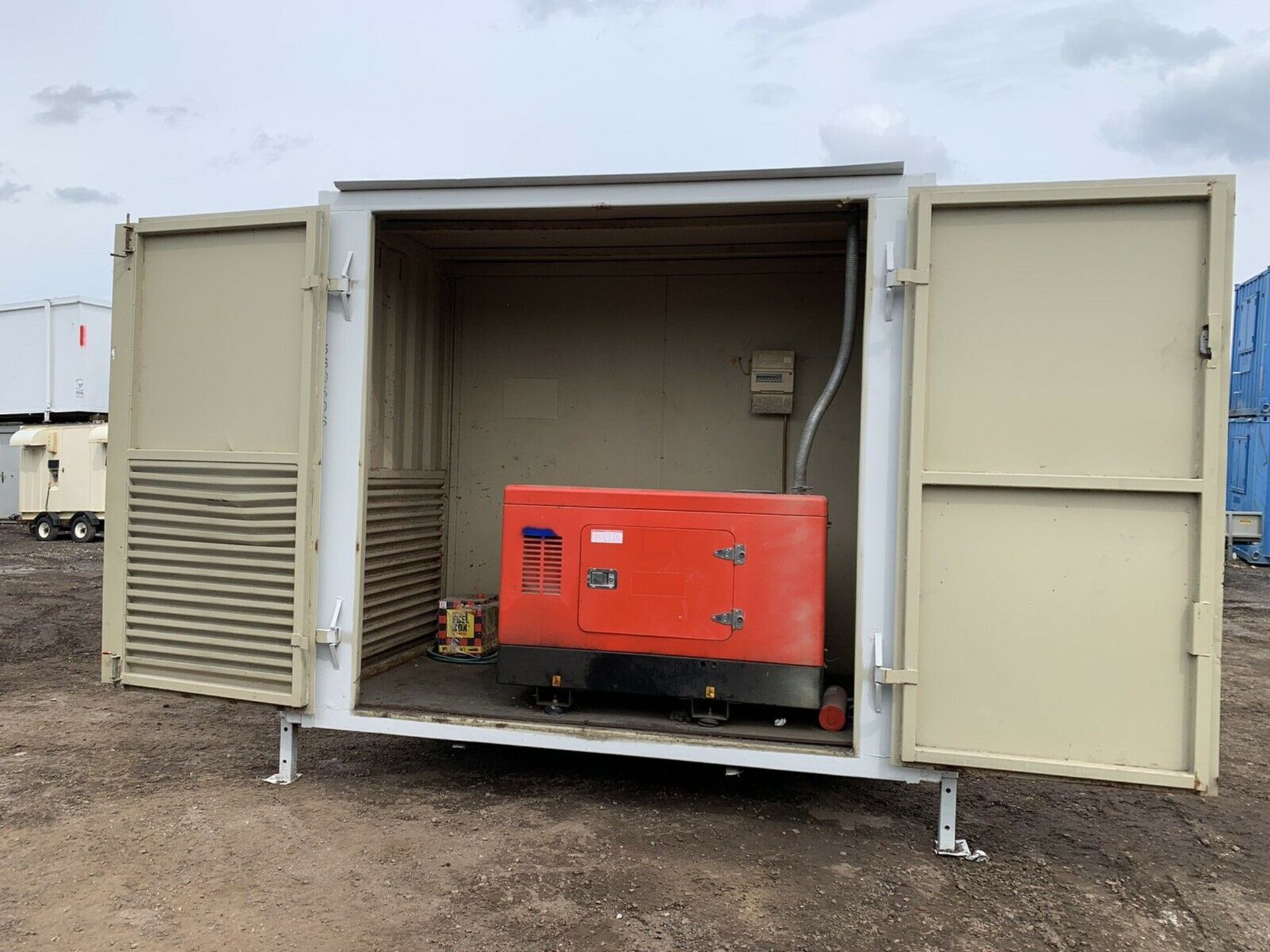 Anti Vandal Steel Welfare Unit Complete With Generator. Fitted with ...