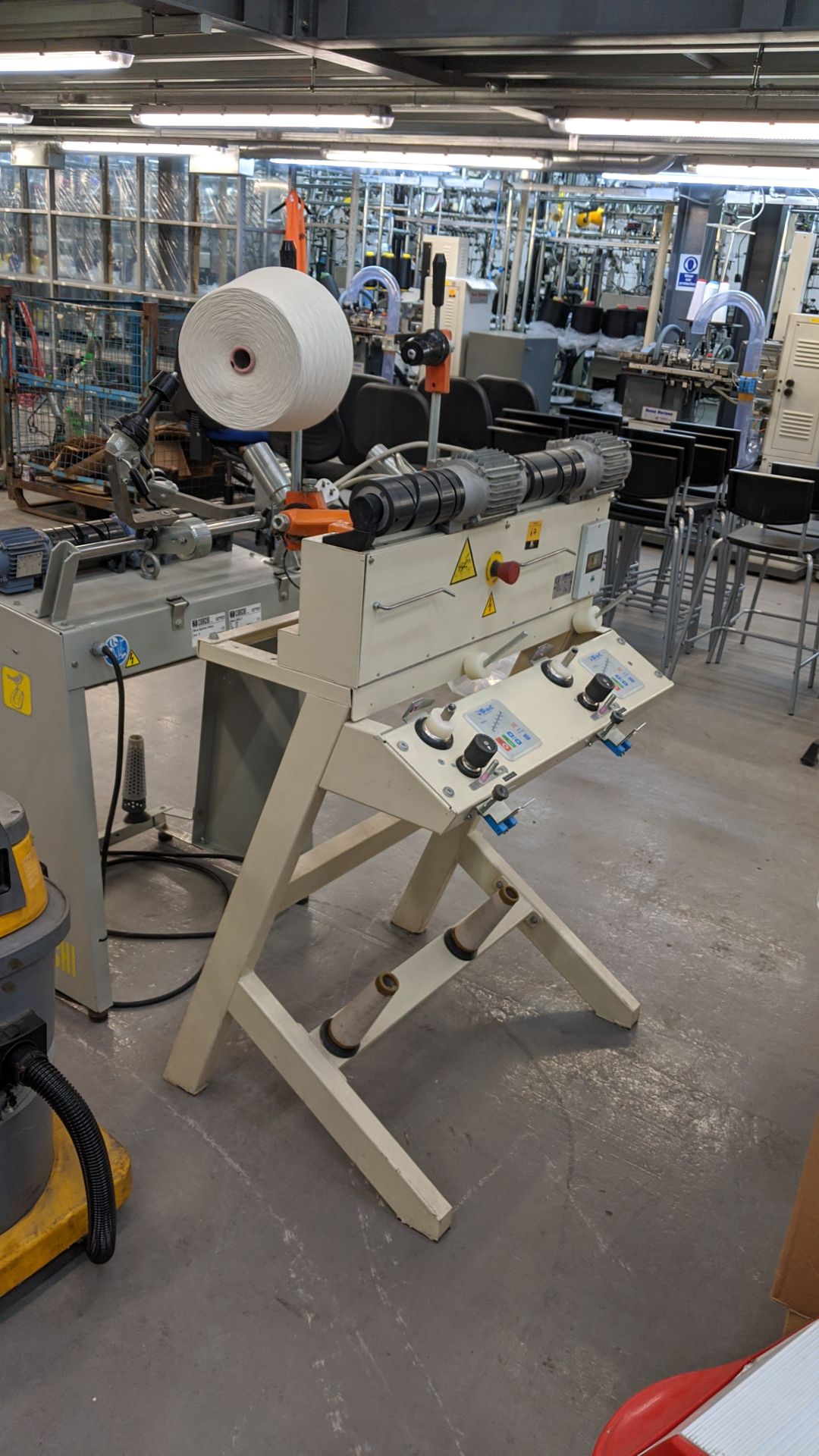 1999 Simet model SE2 winder, machine no. 17202 Please note, lots 1 ...