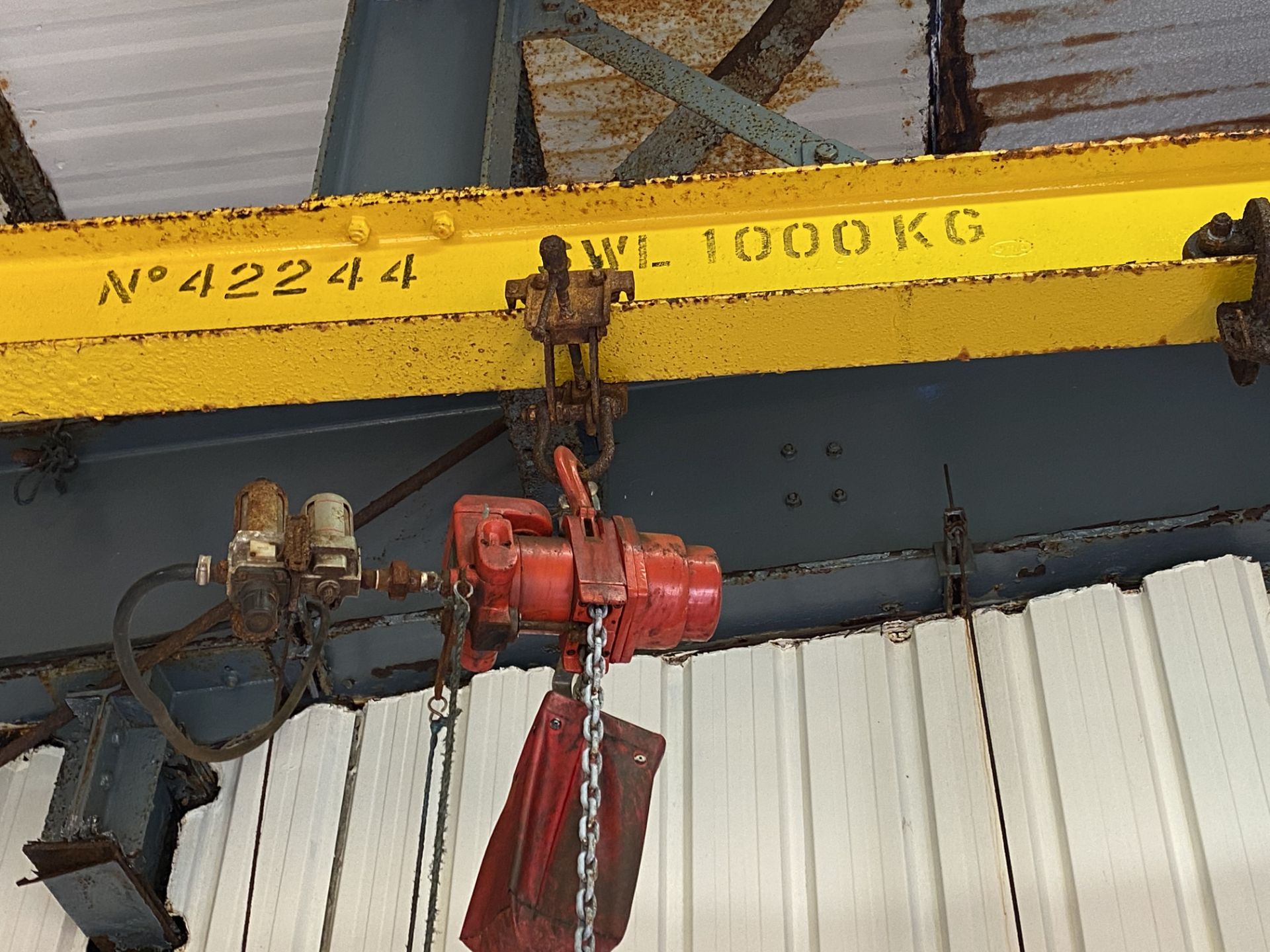 One Ton Pneumatic Chain Block, with RSJ runway