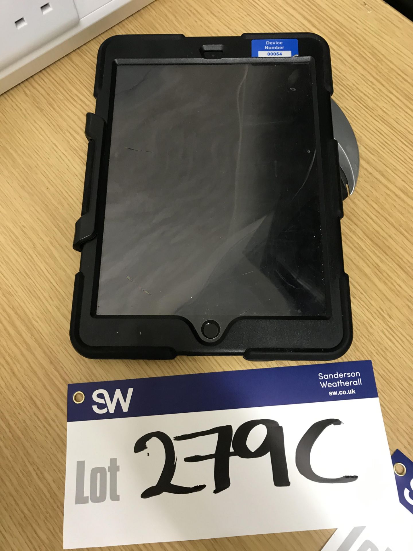 Apple iPad A2198 10.2in. 32GB, with Techcharger protective case (locked ...