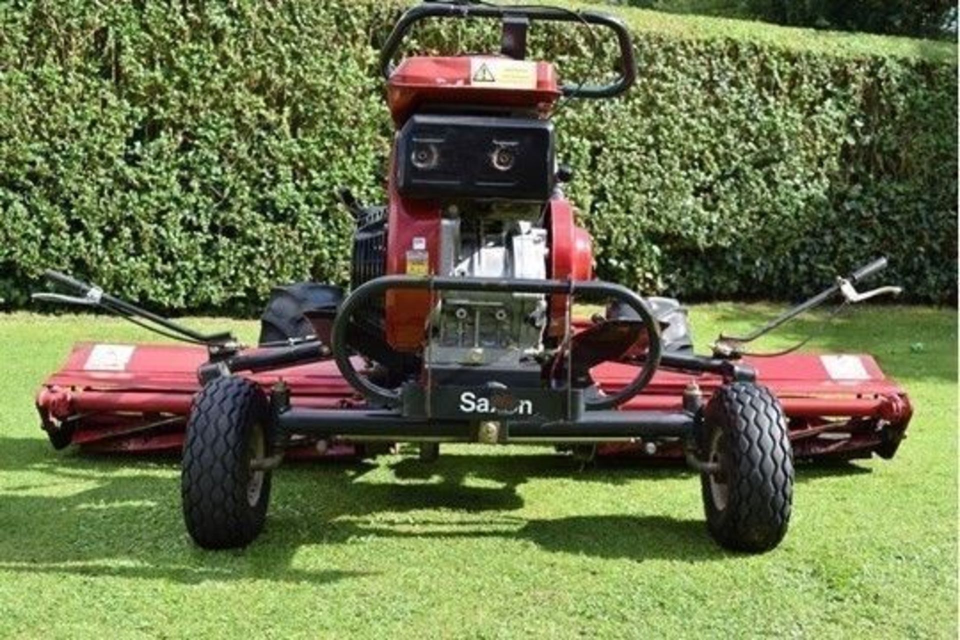 Saxon Triple LM180B Ride On Cylinder Mower Width Of Cut 180cm Height Of ...