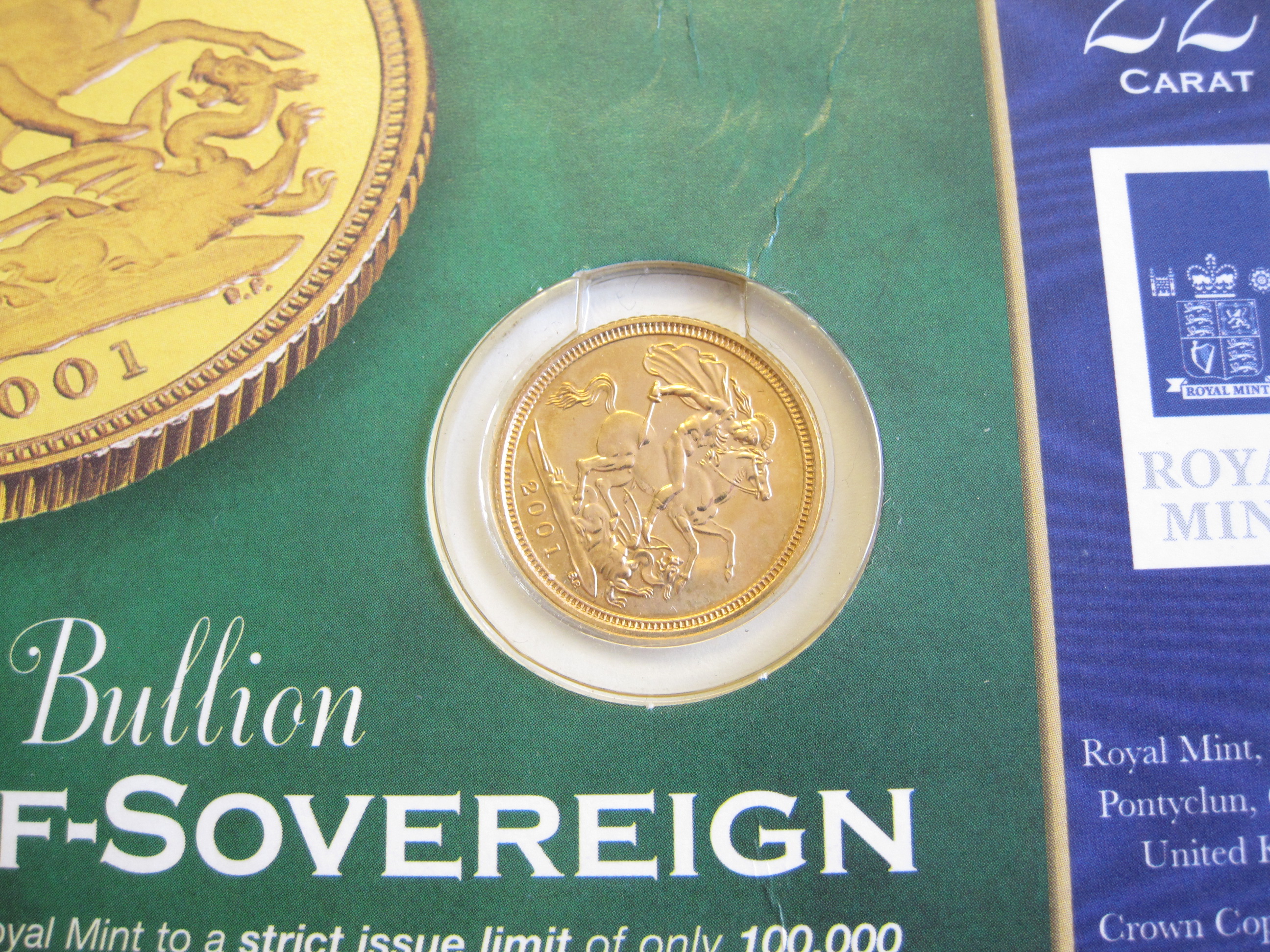 A Queen Elizabeth II Half Sovereign 2001, in Royal Mint Card