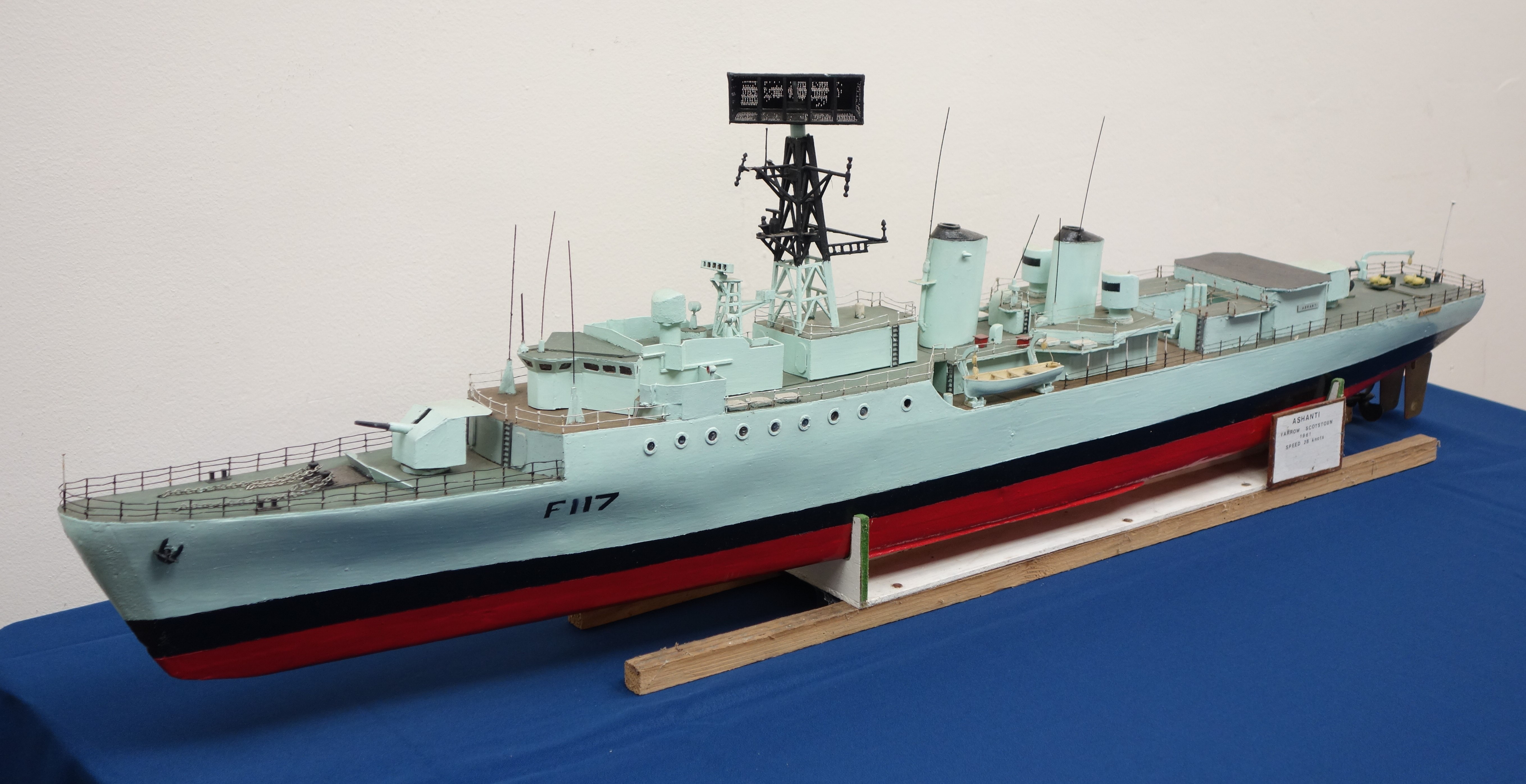 Large scale model of the Frigate HMS Ashanti F117, built from Model ...