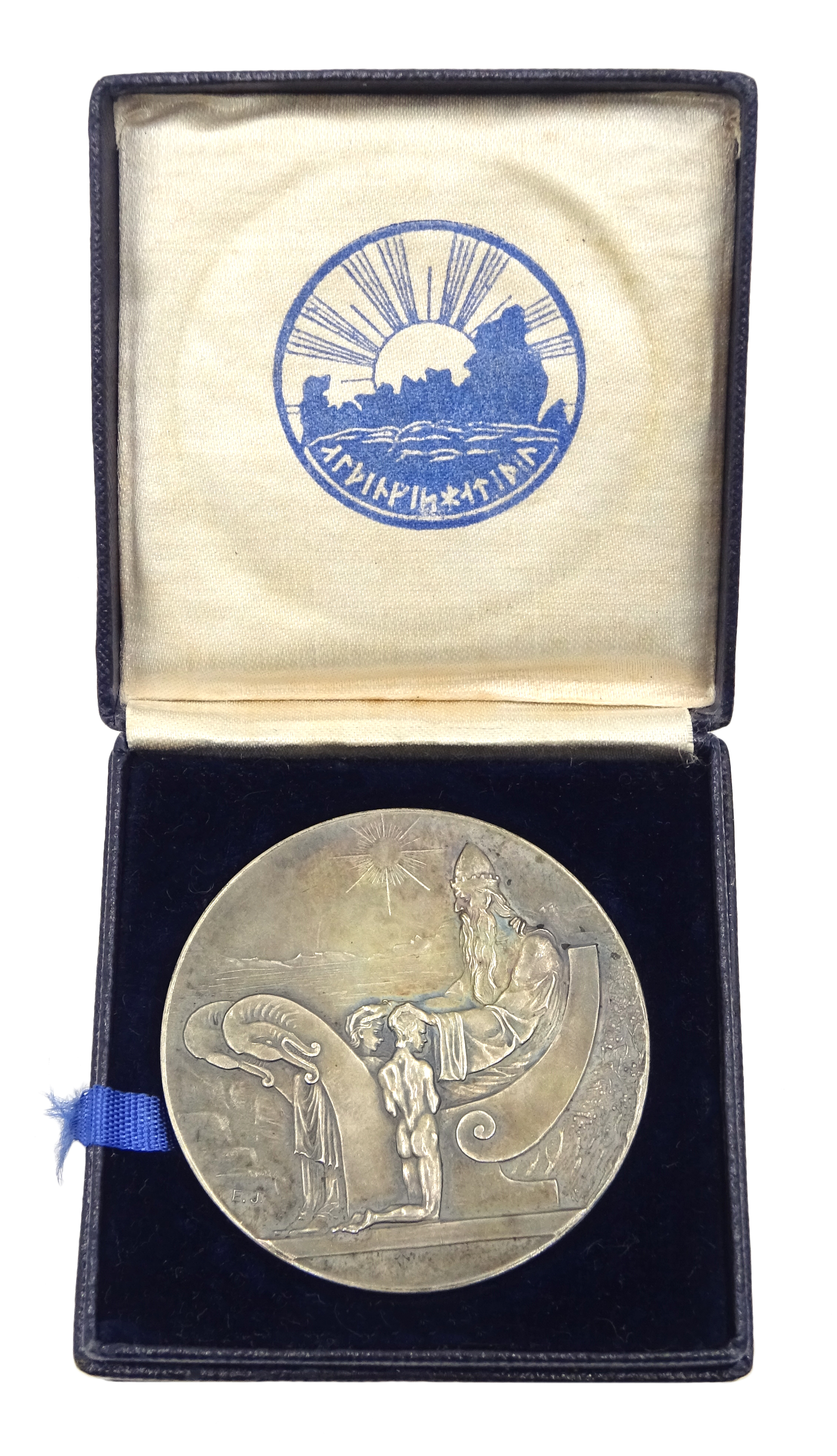 Iceland medallic 10 kronur 1930, Althing Millennial, ancient king of ...