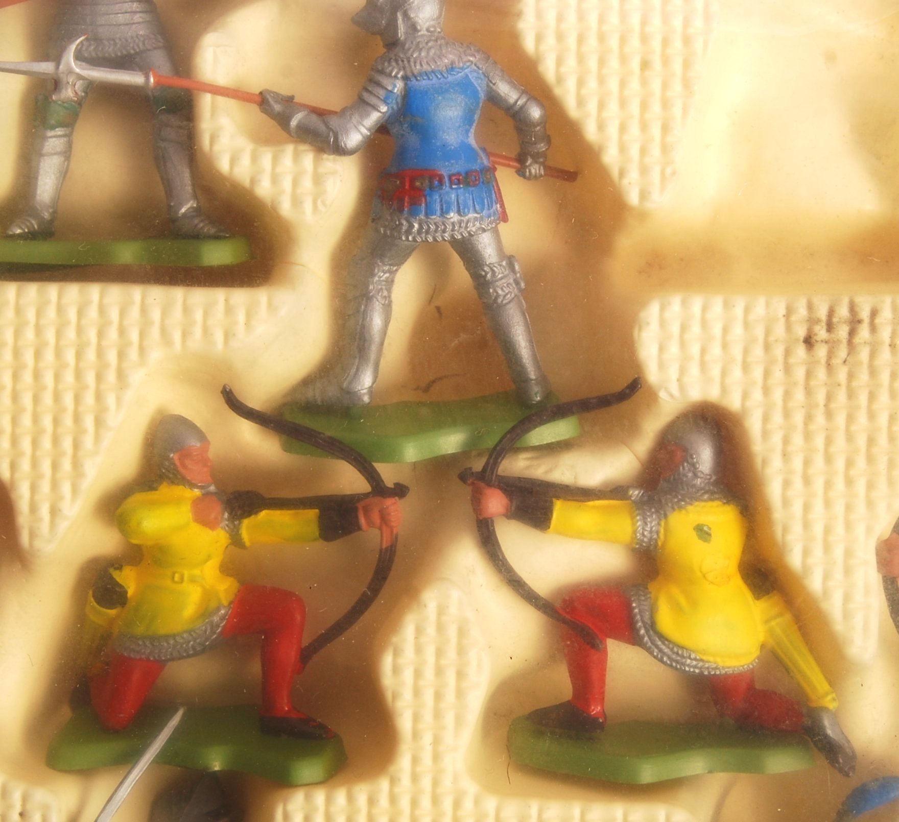 A set of original vintage Herald Models / Britains made plastic model ...