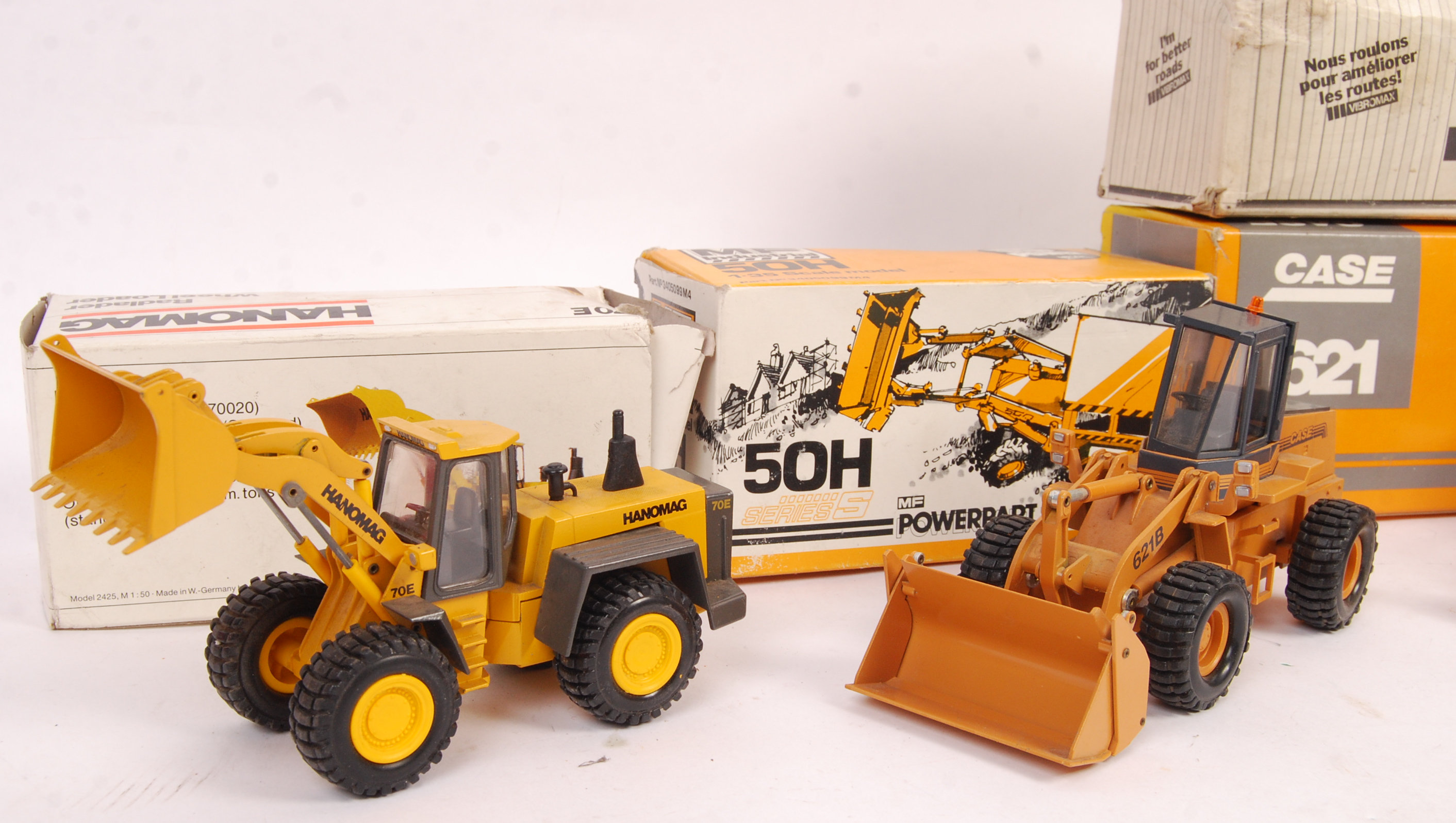 A collection of 5x Conrad 1:35 scale diecast model construction ...