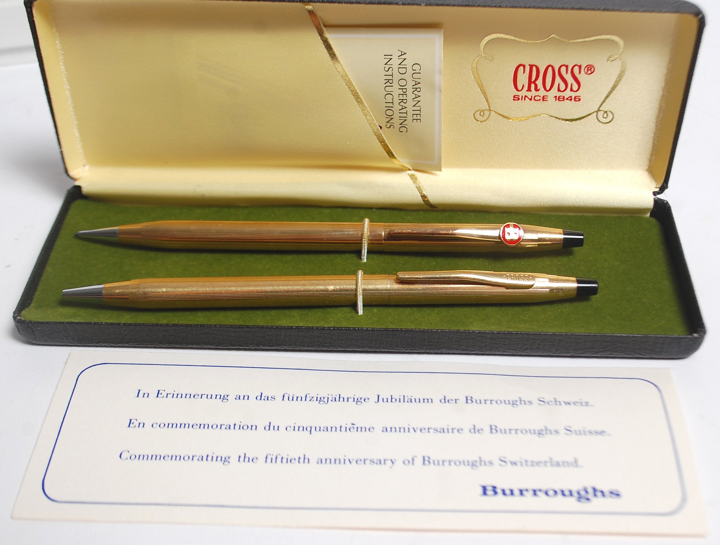 A good mixed collection of pens to include a two pen boxed Cross pen ...