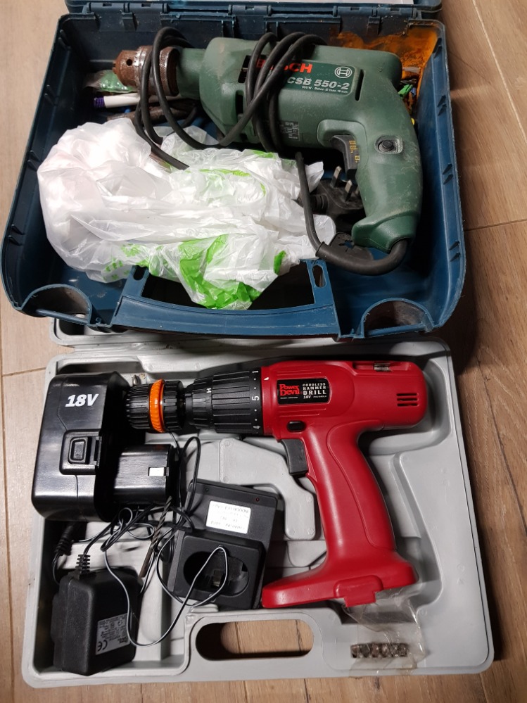 BOSCH POWER DRILL AND POWER DEVIL 18V DRILL BOTH CASED