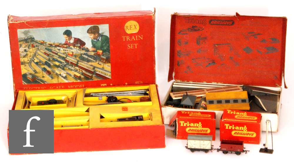 An OO gauge Triang REX Goods Train Set comprising an 0-6-0T BR black ...
