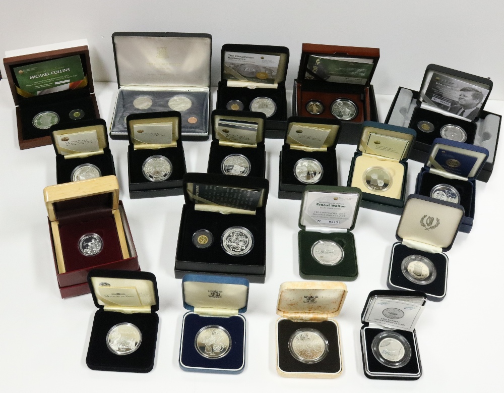 A large Collection of Irish Commemorative Coins Coins: Central Bank and ...