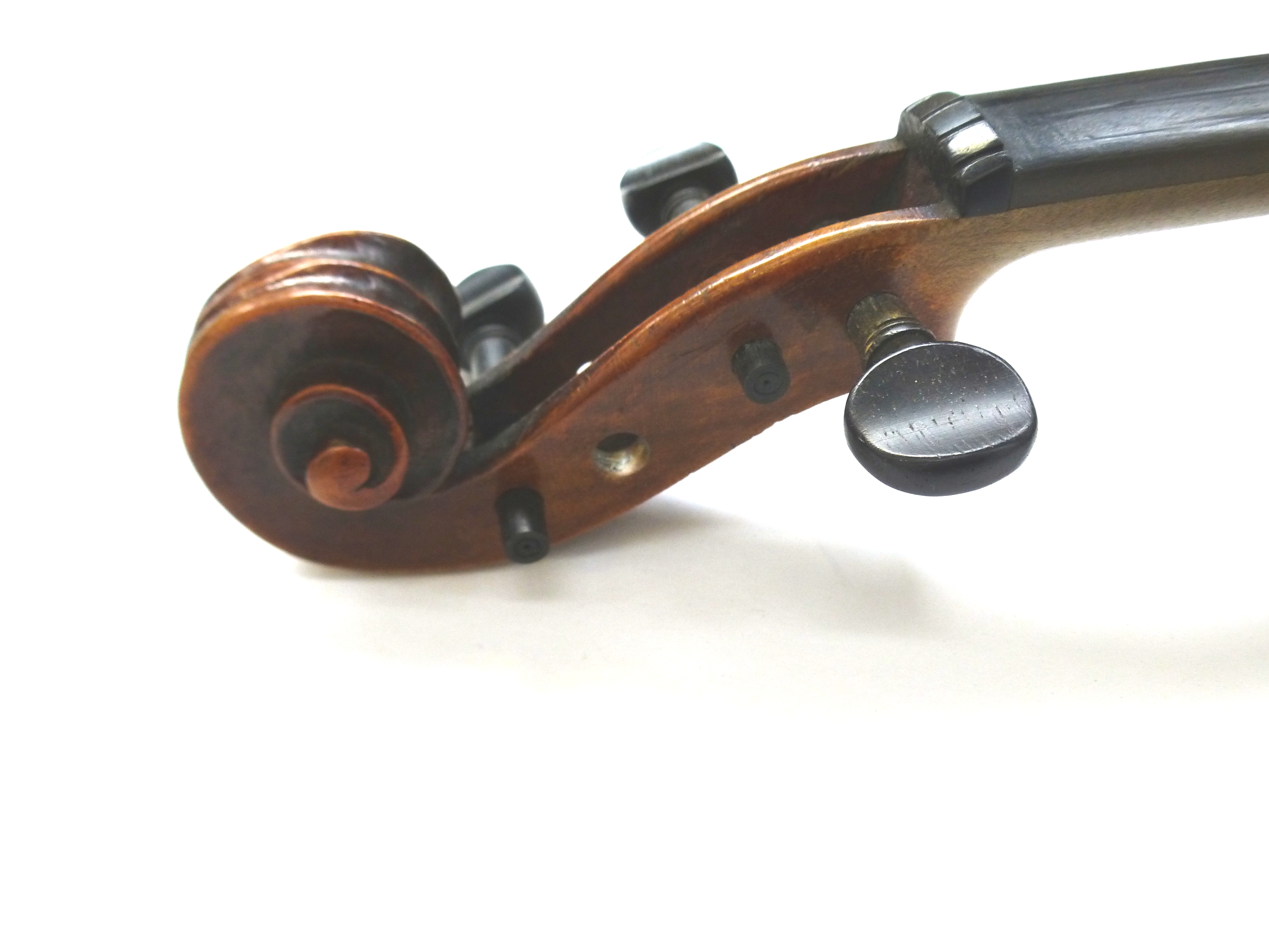 VIOLIN LABELLED ANTONIUS STRADIVARIUS CREMONENSIS FACIEBAT ANNO 1721