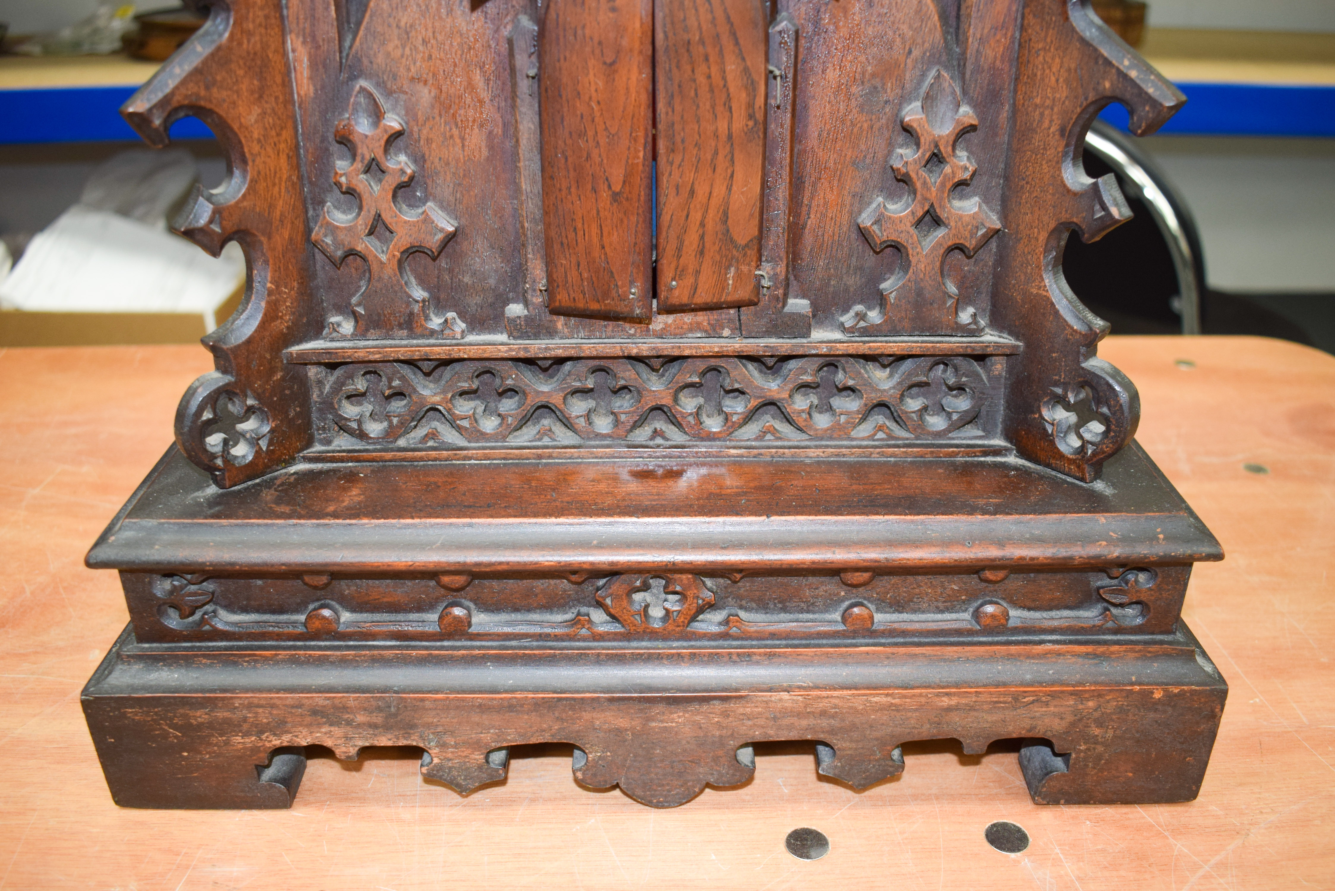 A LARGE ANTIQUE BAVARIAN BLACK FOREST TRUMPET MAN CUCKOO CLOCK modelled ...