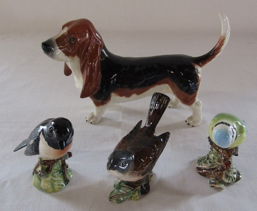 Beswick basset hound dog L 19.5 cm & 3 Beswick birds - stonechat ...
