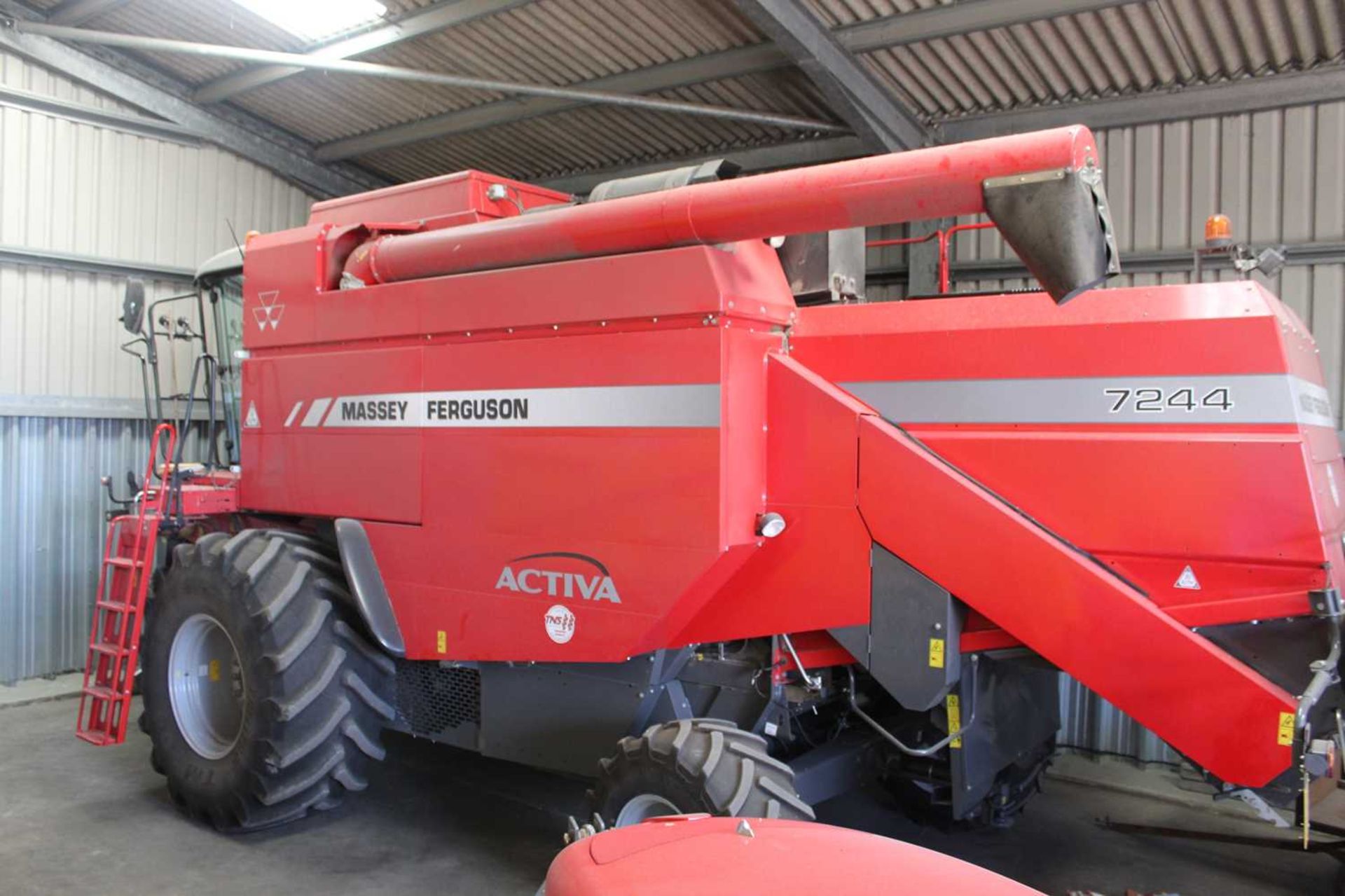 Massey Ferguson 7244 Activa Combine Harvester (16ft) (Year - 2014) (477 ...