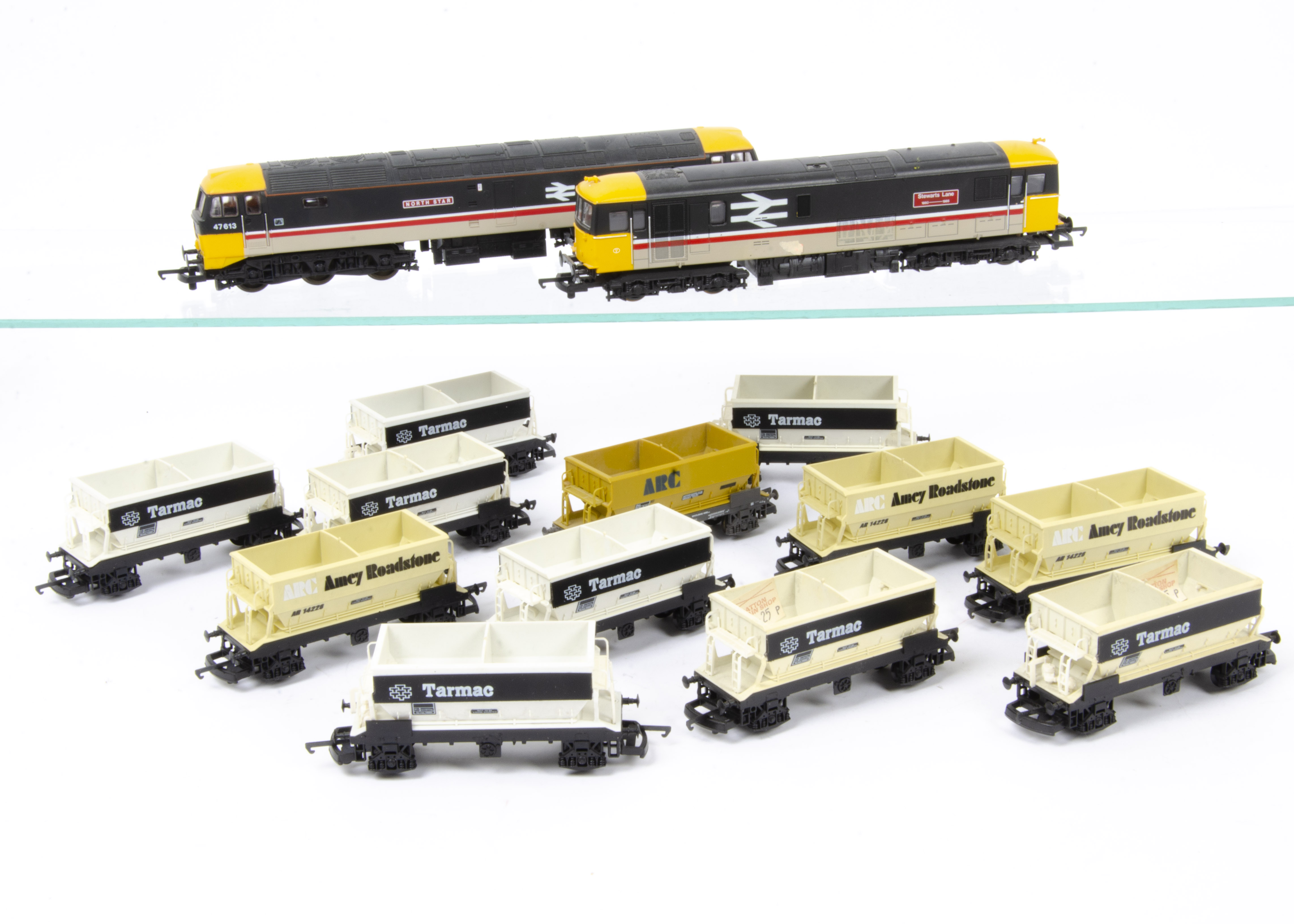 Lima 00 Gauge unboxed Diesel and Diesel Electric Locomotives and Hopper ...