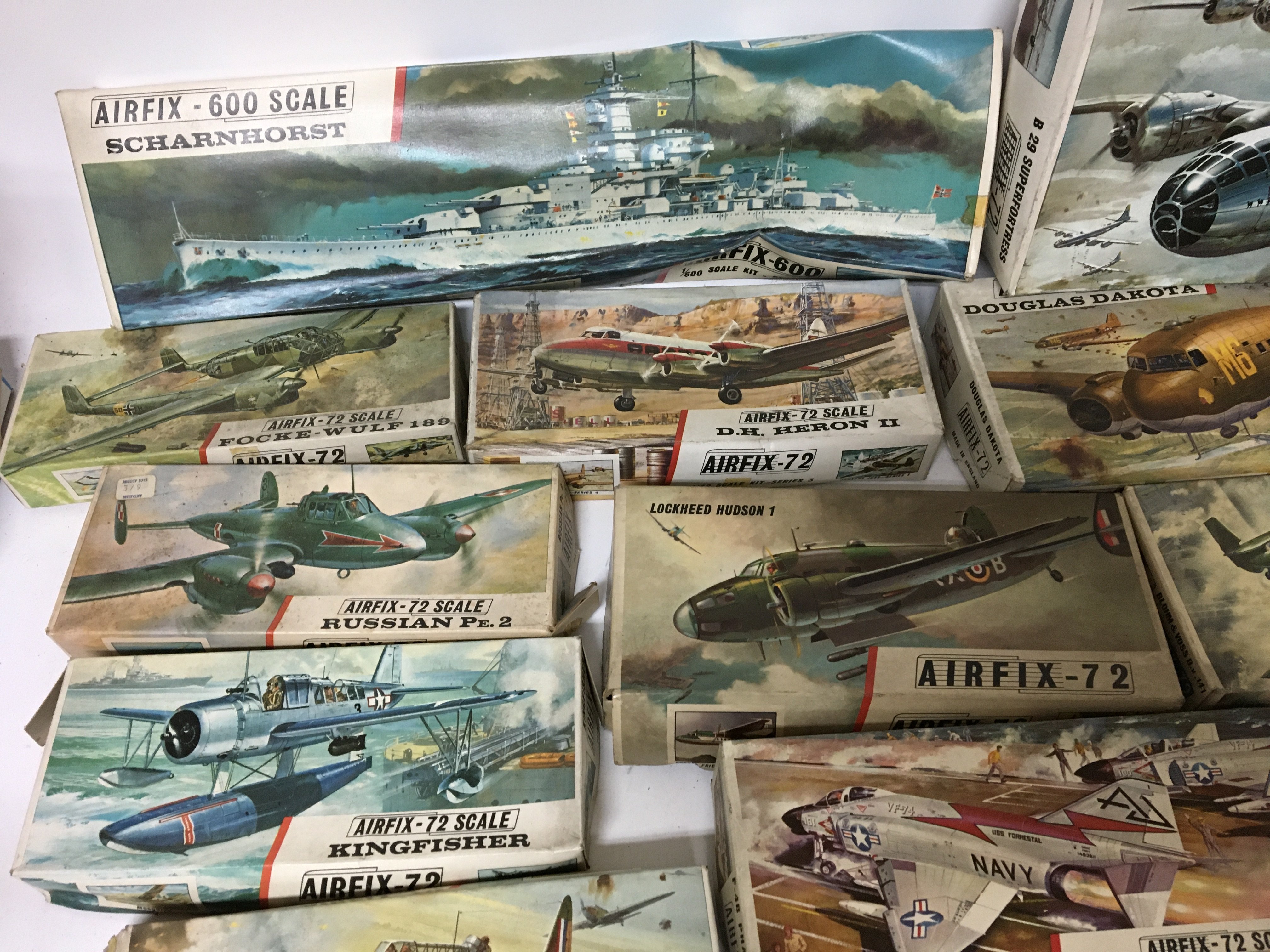 A collection of Airfix model kits, all unused, some boxes a little ...