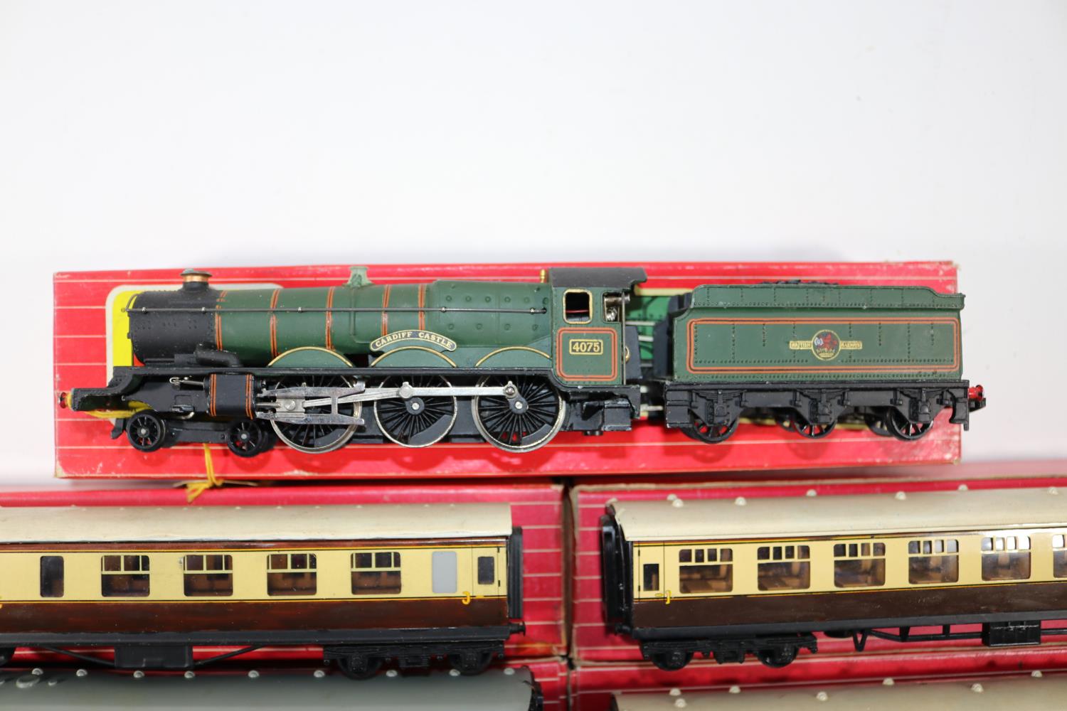 Hornby Dublo 2-rail BR 4-6-0 Castle Class Tender Locomotive Cardiff ...