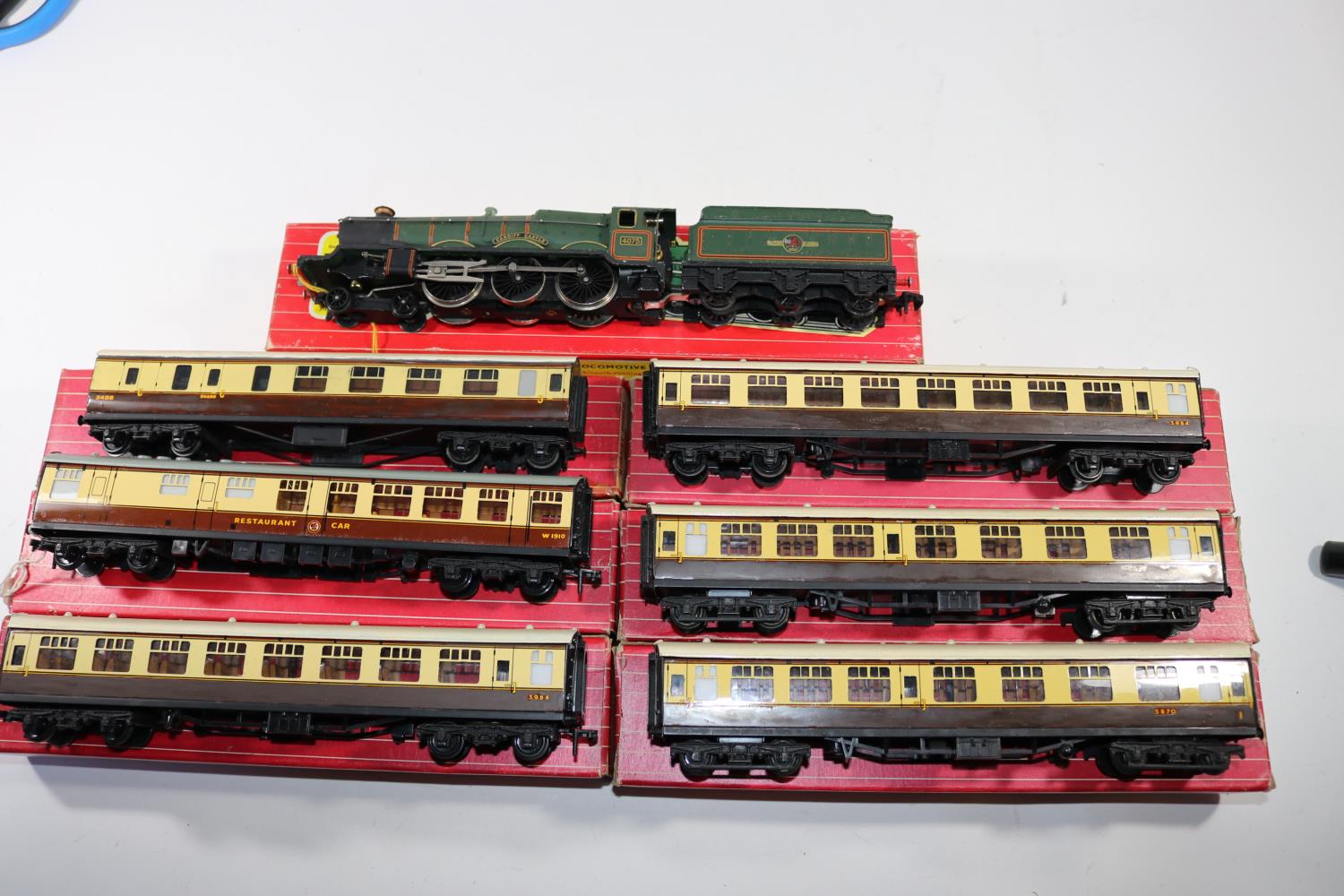 Hornby Dublo 2-rail BR 4-6-0 Castle Class Tender Locomotive Cardiff ...