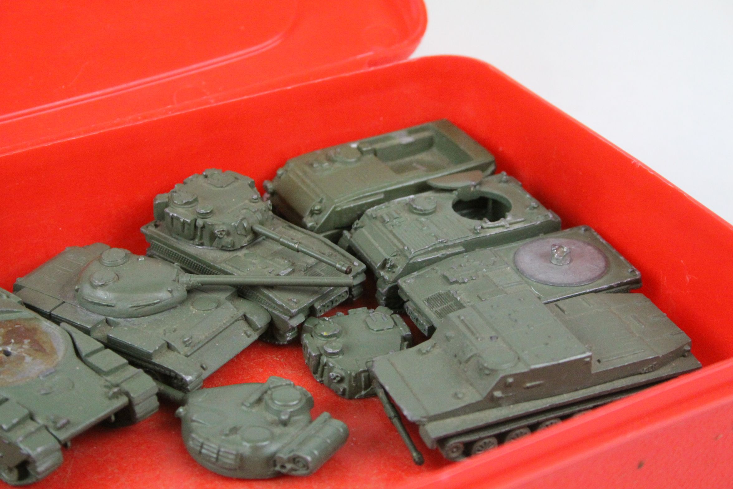 11 Metal military tank models to include Denzil Skinner & Co