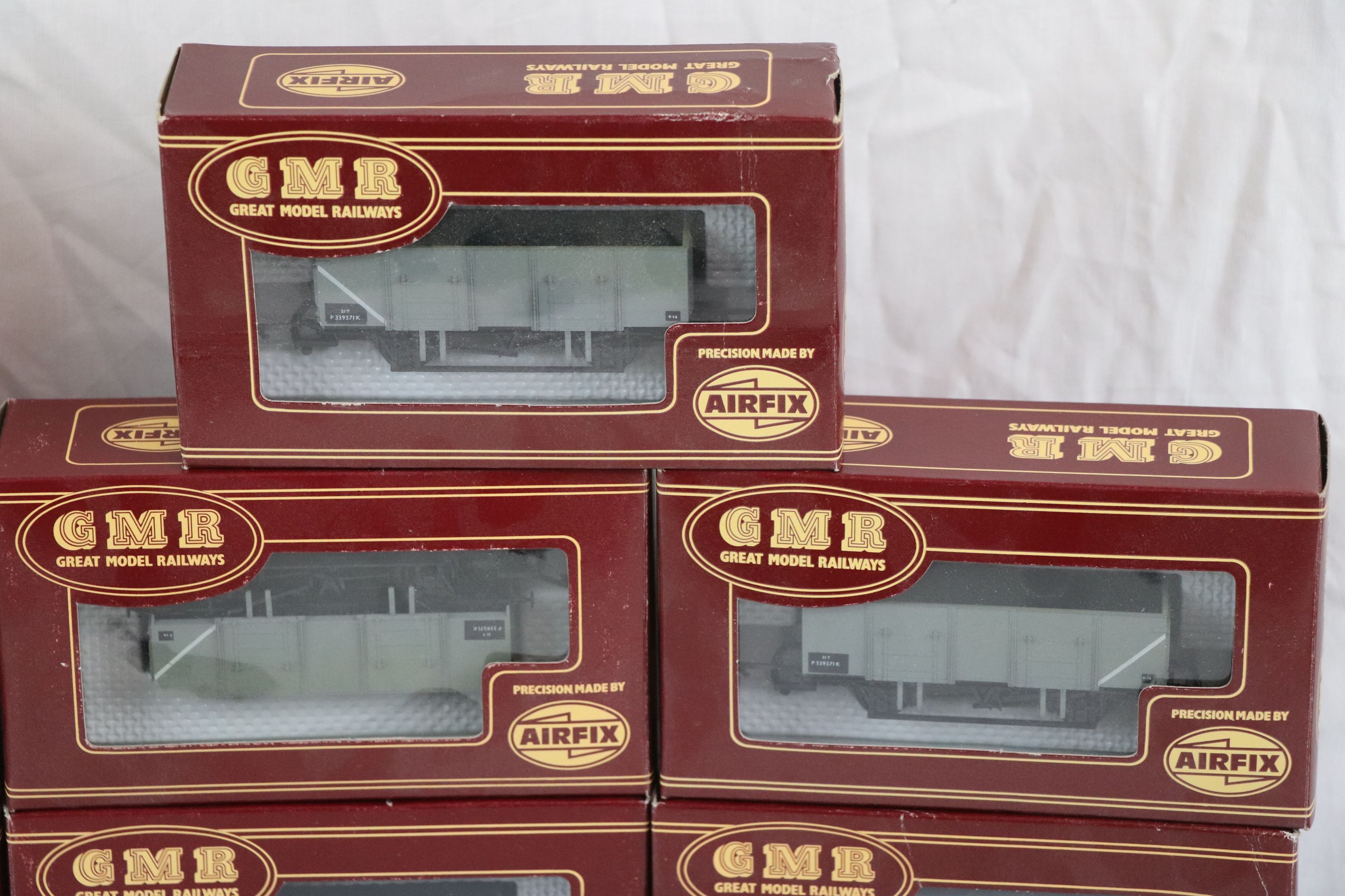 14 Boxed Airfix GMR OO gauge items of rolling stock, all wagons and vans