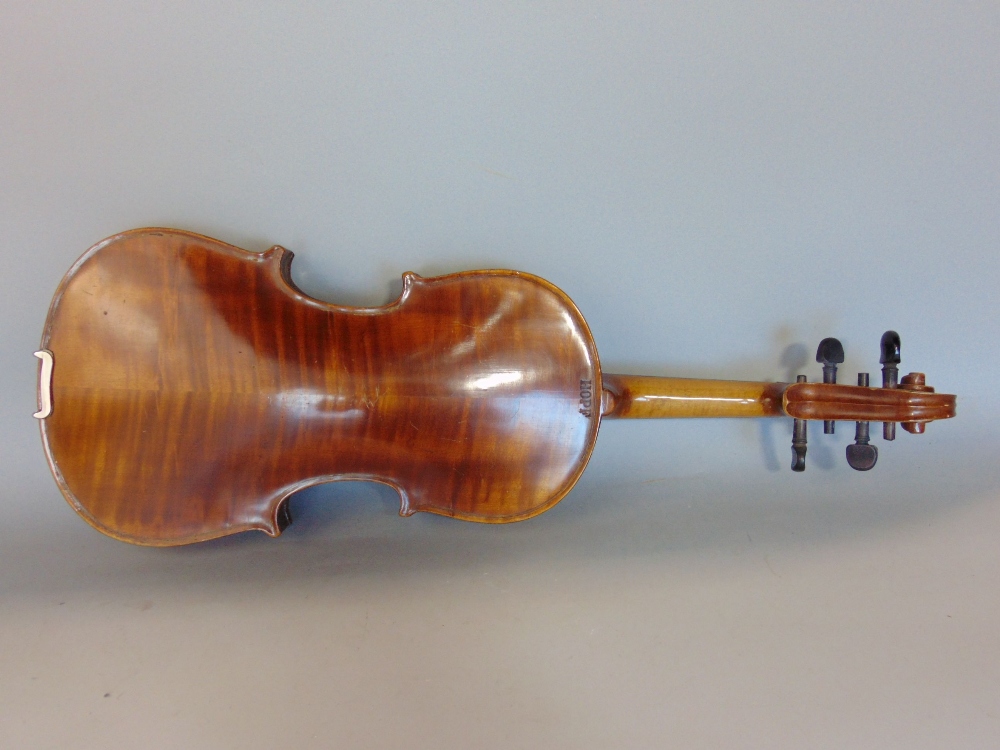 German violin inscribed 'Hopf' under the button, with case