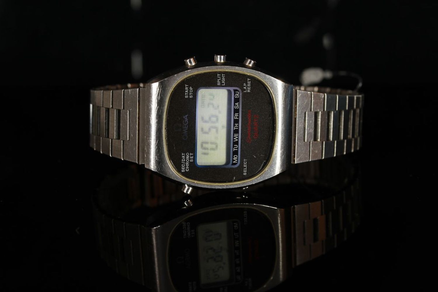 GENTLEMENS OMEGA SPEEDMASTER QUARTZ WRISTWATCH REF. 186.0005, rounded ...
