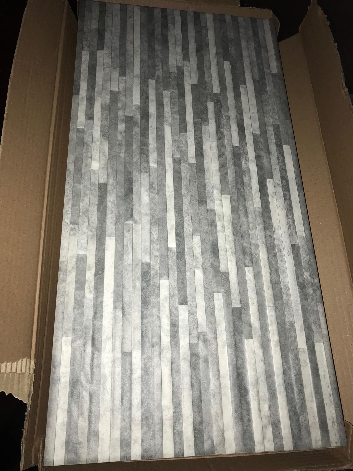 7.56m2 Grey Stone Effect Ceramic Tiles for Internal Walls. 9mm thick ...