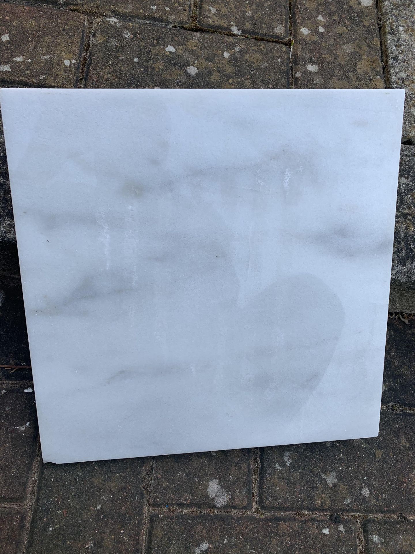 Blanco Crystal Marble Tiles - 305 x 305mm 2460 Blanco Crystal Marble ...