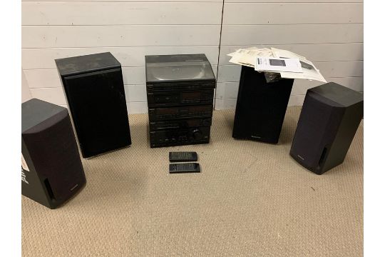 Technics Hi-fi stereo separates including turntable, tape deck, compact ...