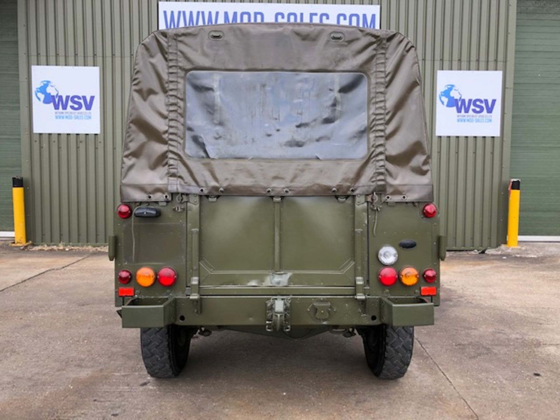 You are bidding on recently released from the UK MoD a Military ...