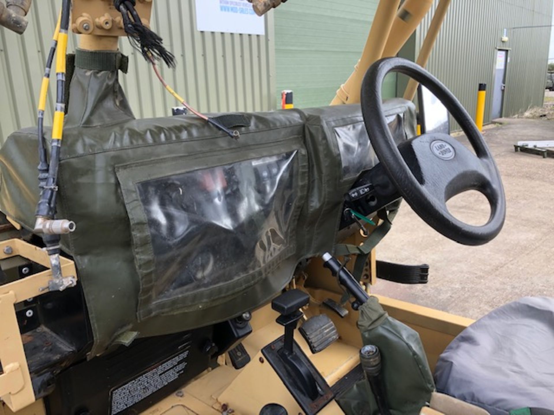 You are bidding on a recently released from the UK MoD a Land Rover ...