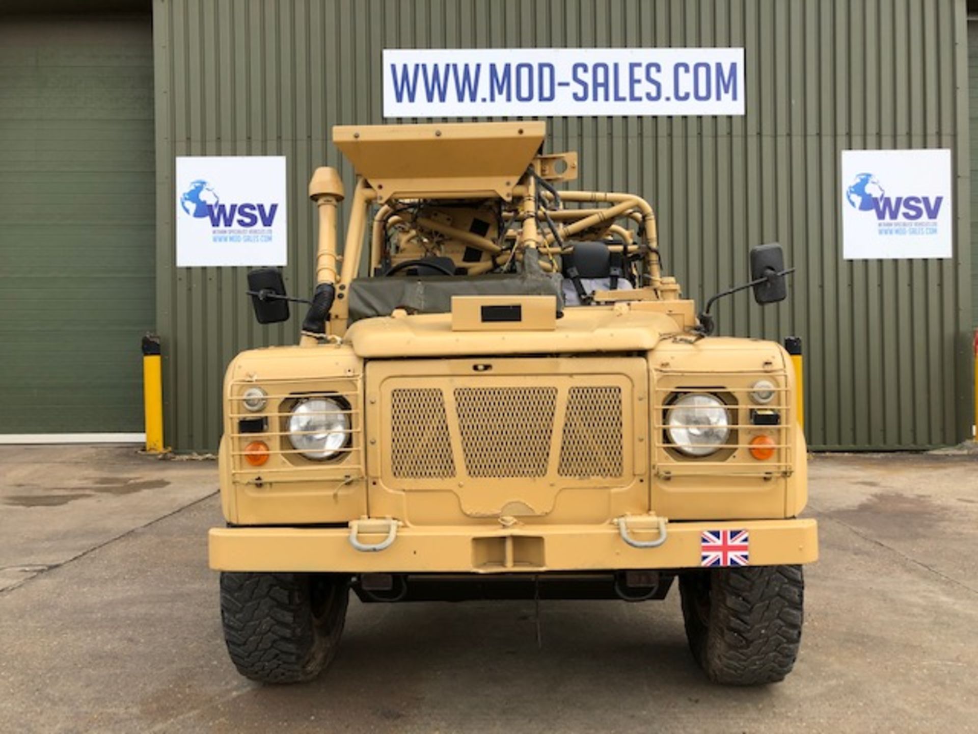You are bidding on a recently released from the UK MoD a Land Rover ...