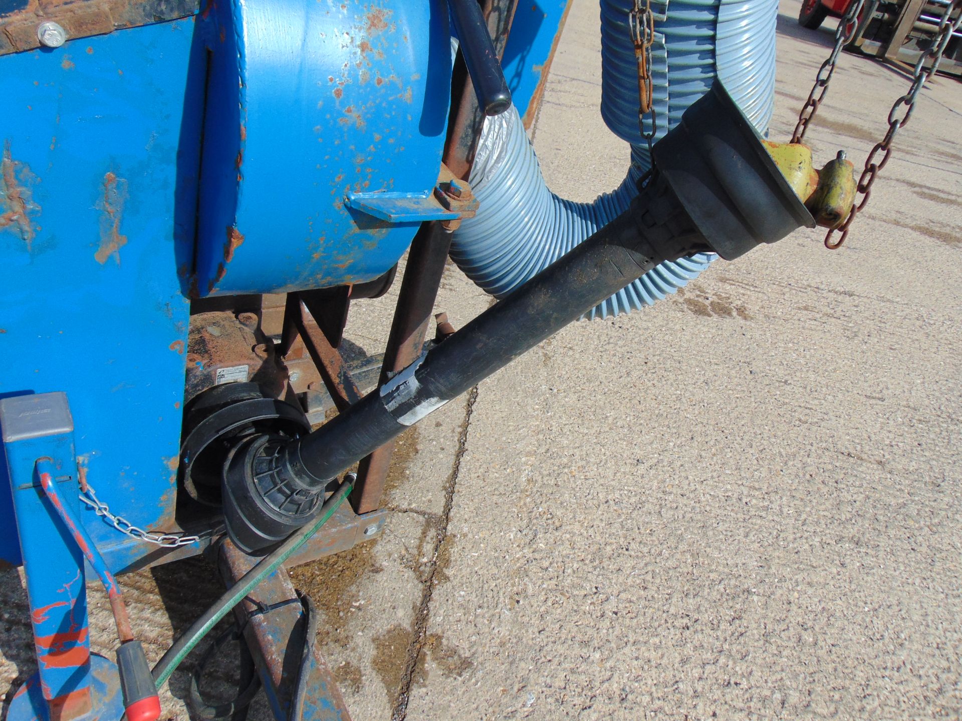 You are bidding on a Terra-Vac PTO Driven Paddock Vacuum Suction ...