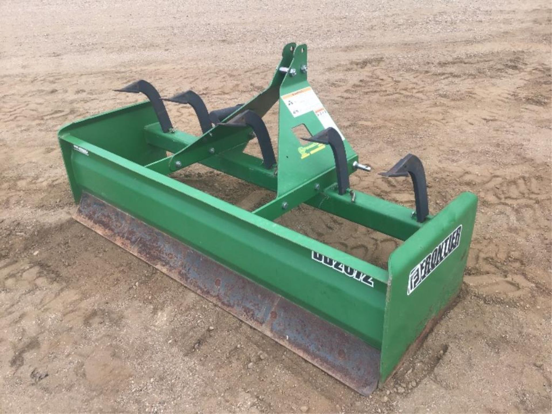 72in Frontier 3pt Box Blade
