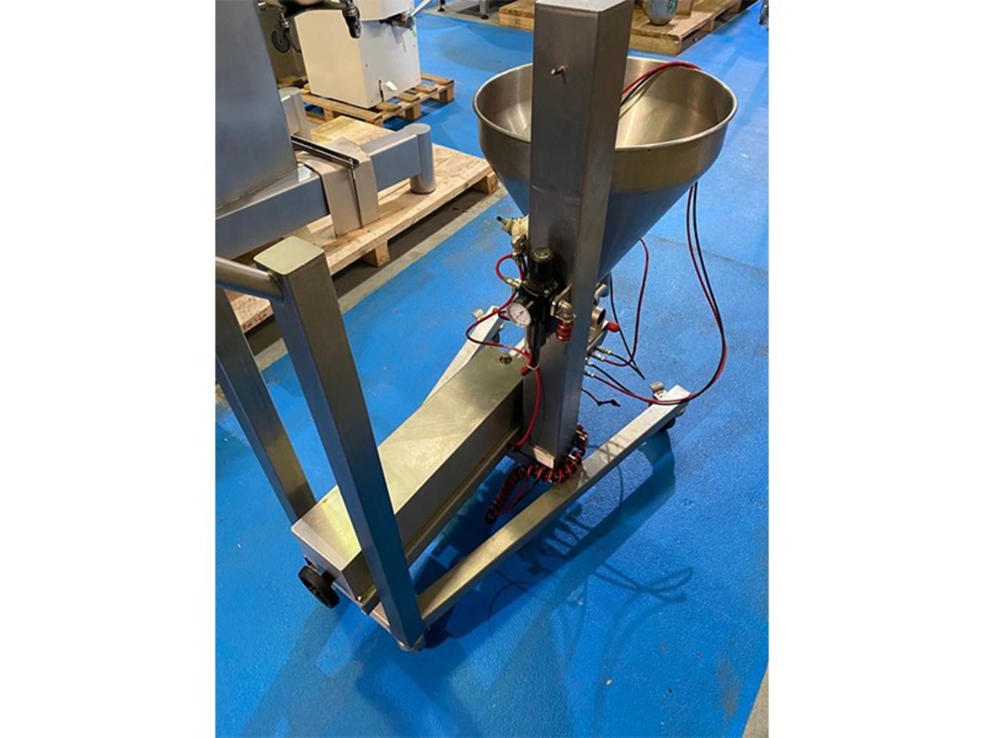 Unifiller Universal 1000i Depositor, S/N U1055946 includes 3'' Product ...
