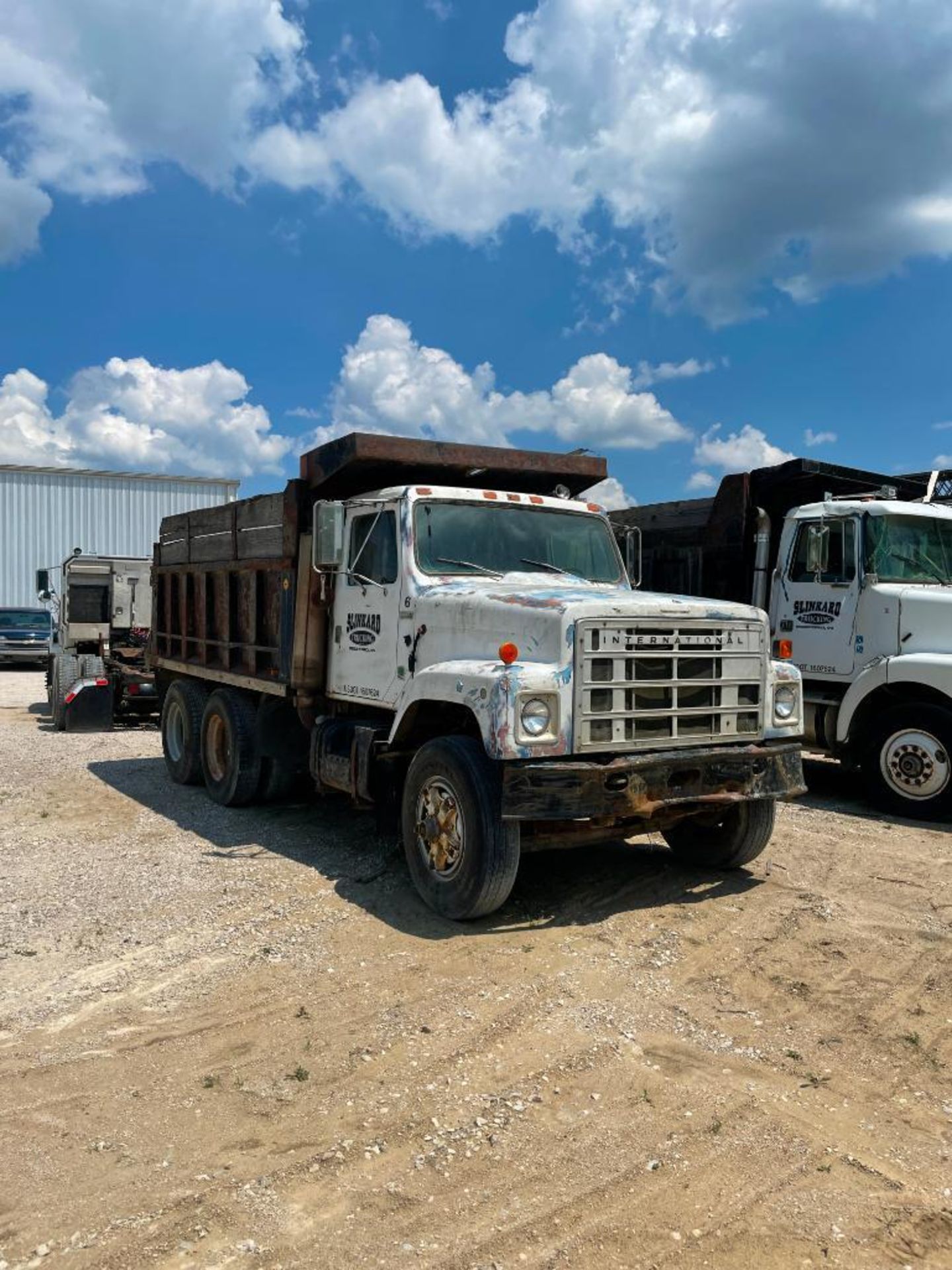 Fascinating How Big Is A 20 Yard Dump Truck Gallery