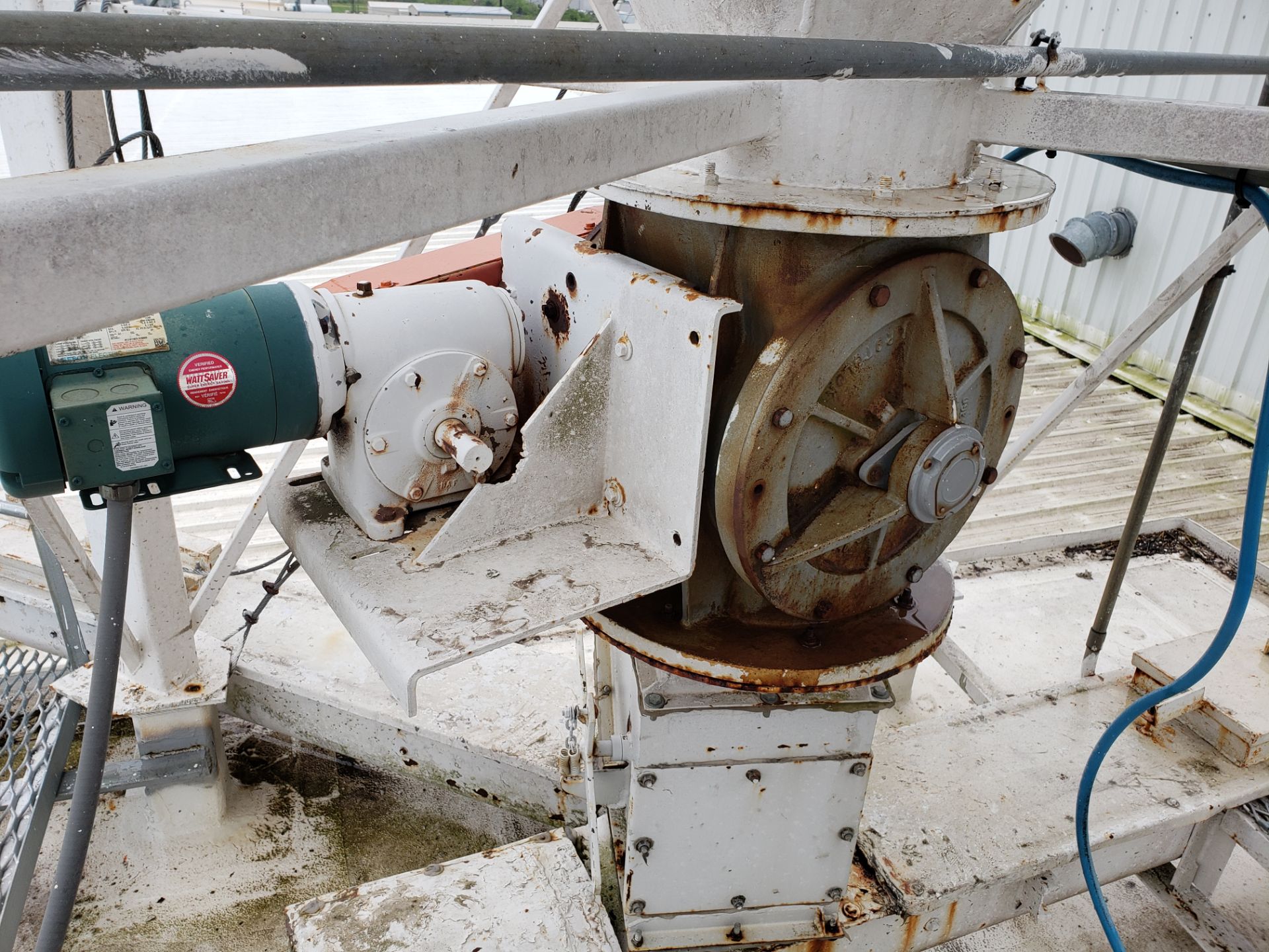 Dry Bulk Storage Silo, W/ Rotary Airlock, (Ref. Tank #7), Approx 9 ...