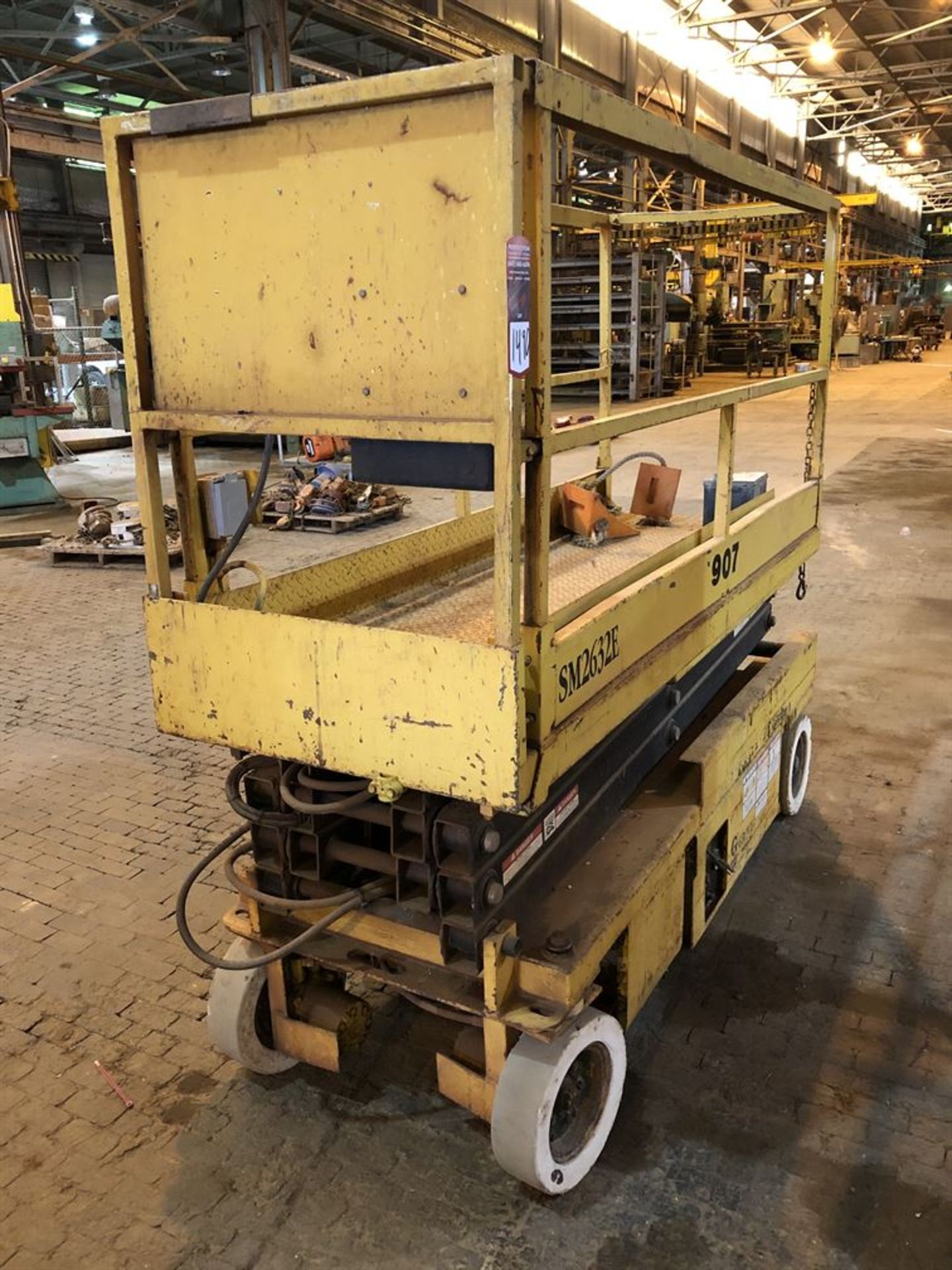 Grove SM2632E Scissor Lift, 750 lb Capacity, s/n 2501, 947 Hours ...